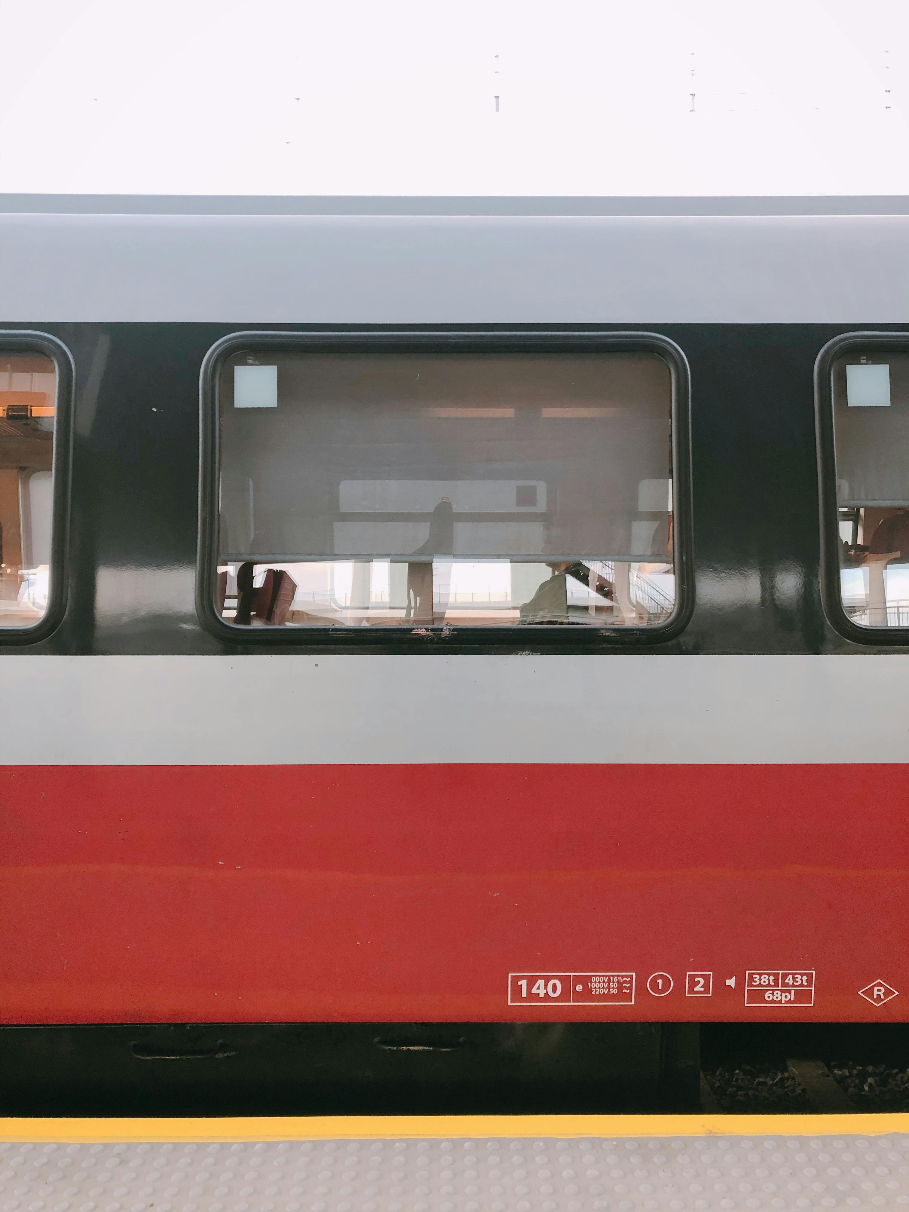 80,000+ Best Train Window Photos · 100% Free Download · Pexels Stock Photos