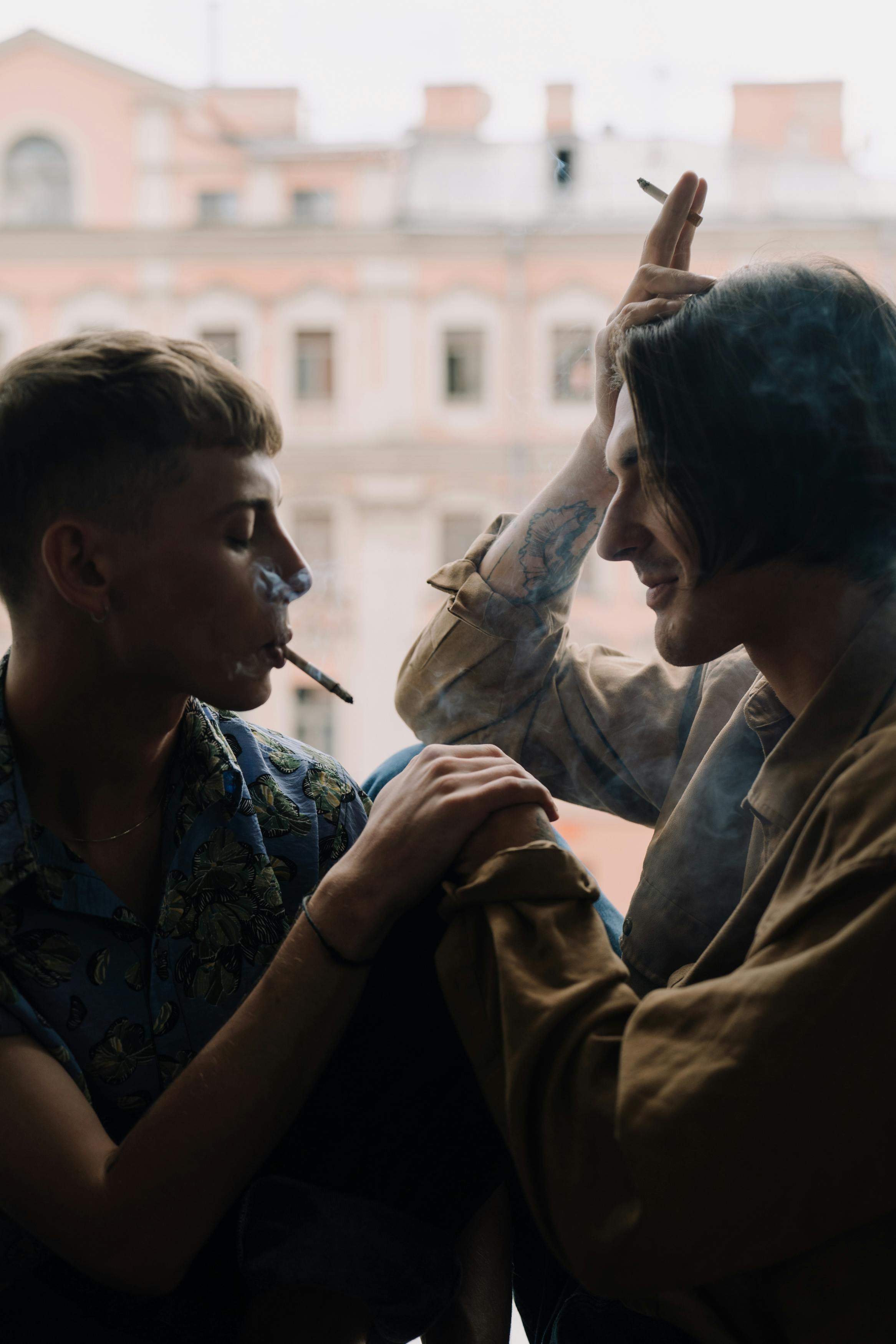 Couple Smoking Photos, Download The BEST Free Couple Smoking Stock ...