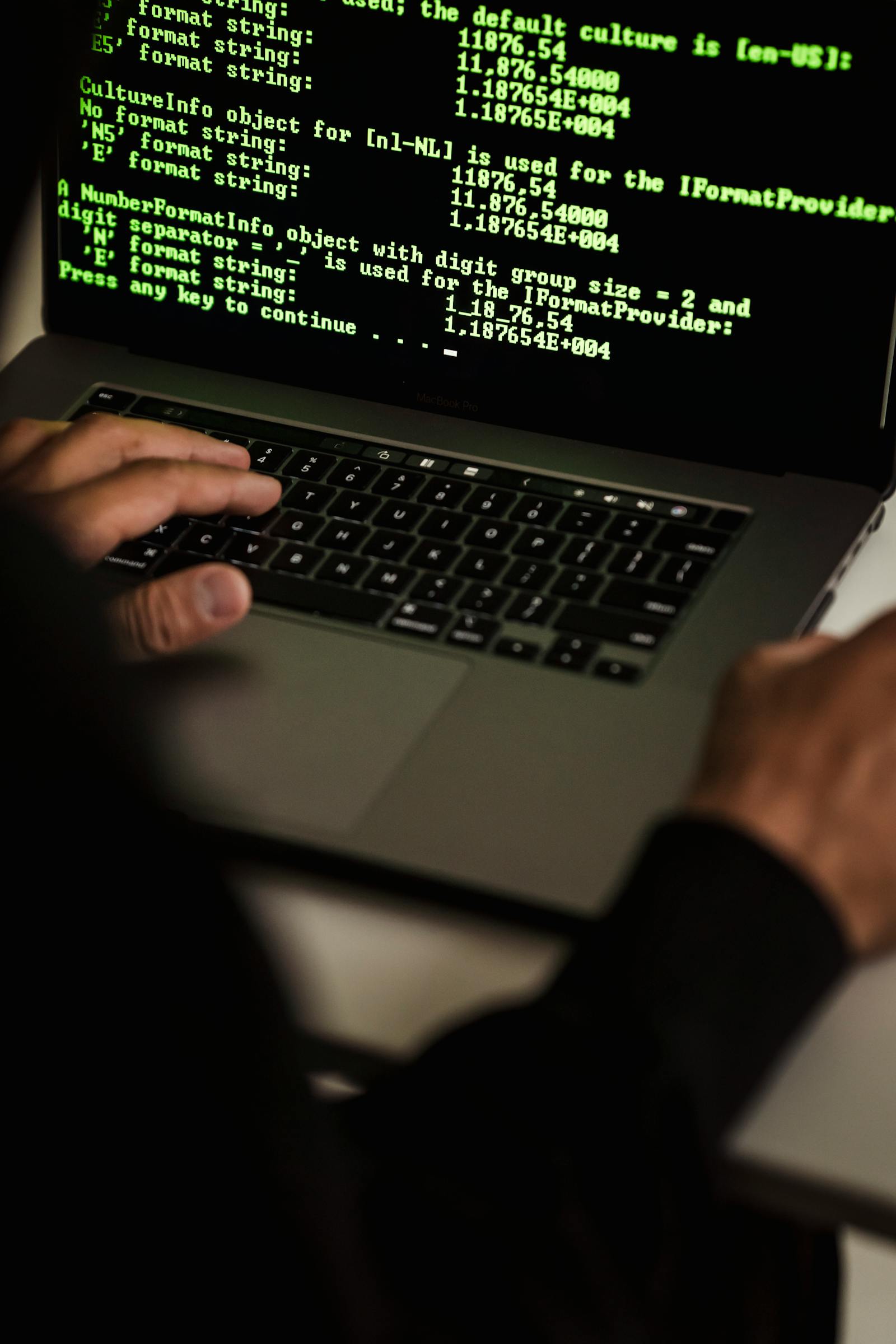 800+张最精彩的“Coding”图片 · 100%免费下载 · Pexels素材图片