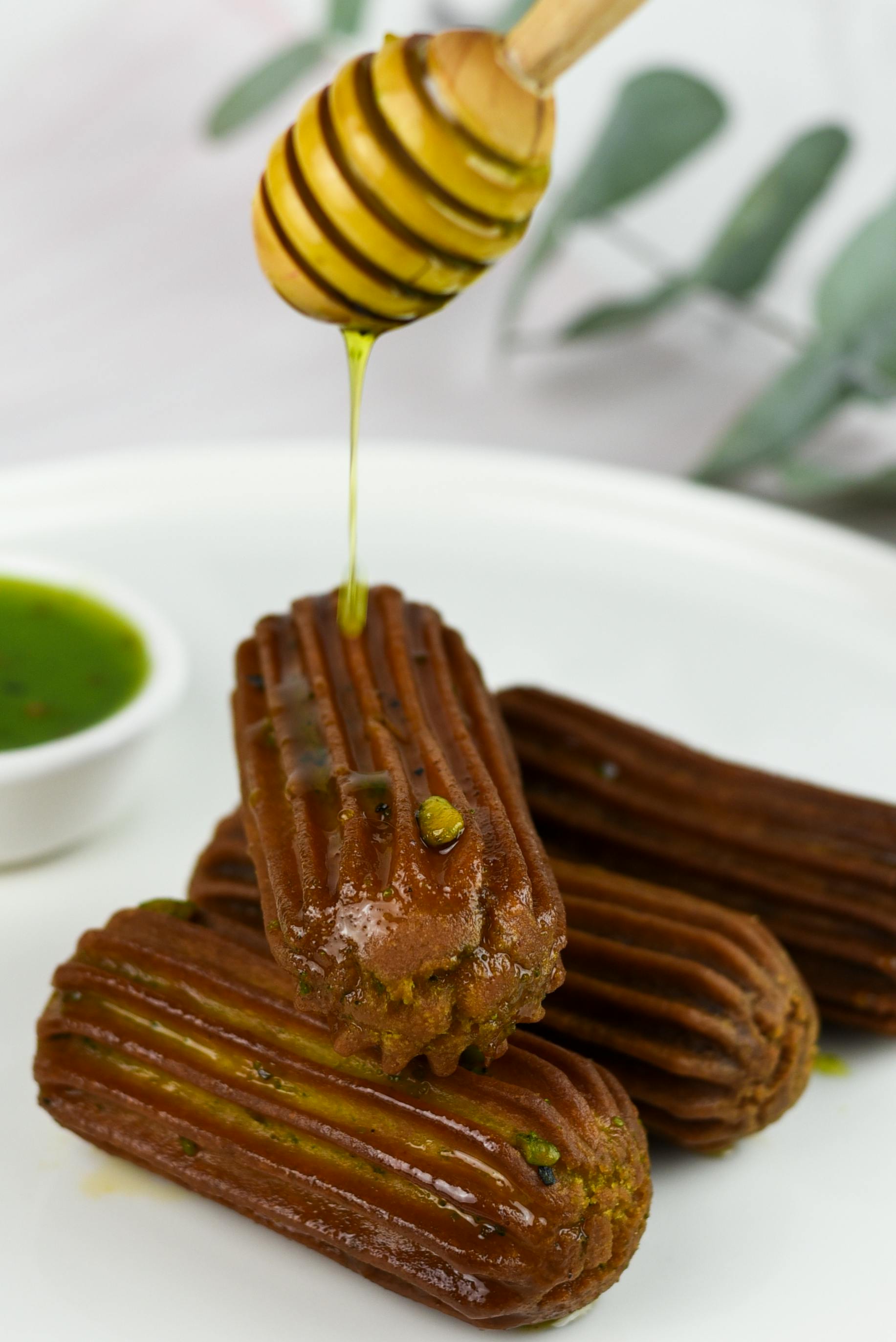 Waffles Dripping With Syrup Photos, Download The BEST Free Waffles ...