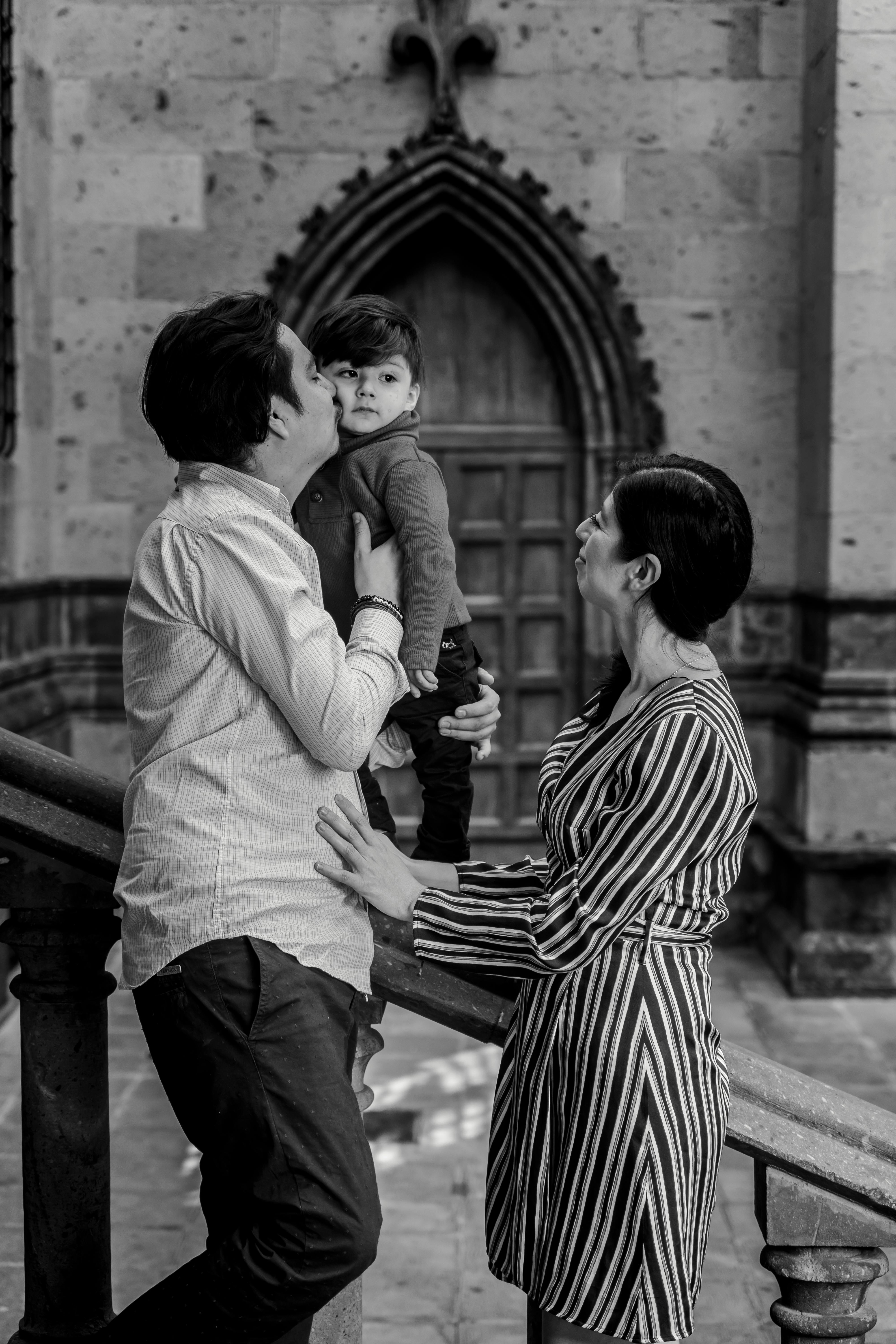 Grayscale Photo of a Happy Family · Free Stock Photo