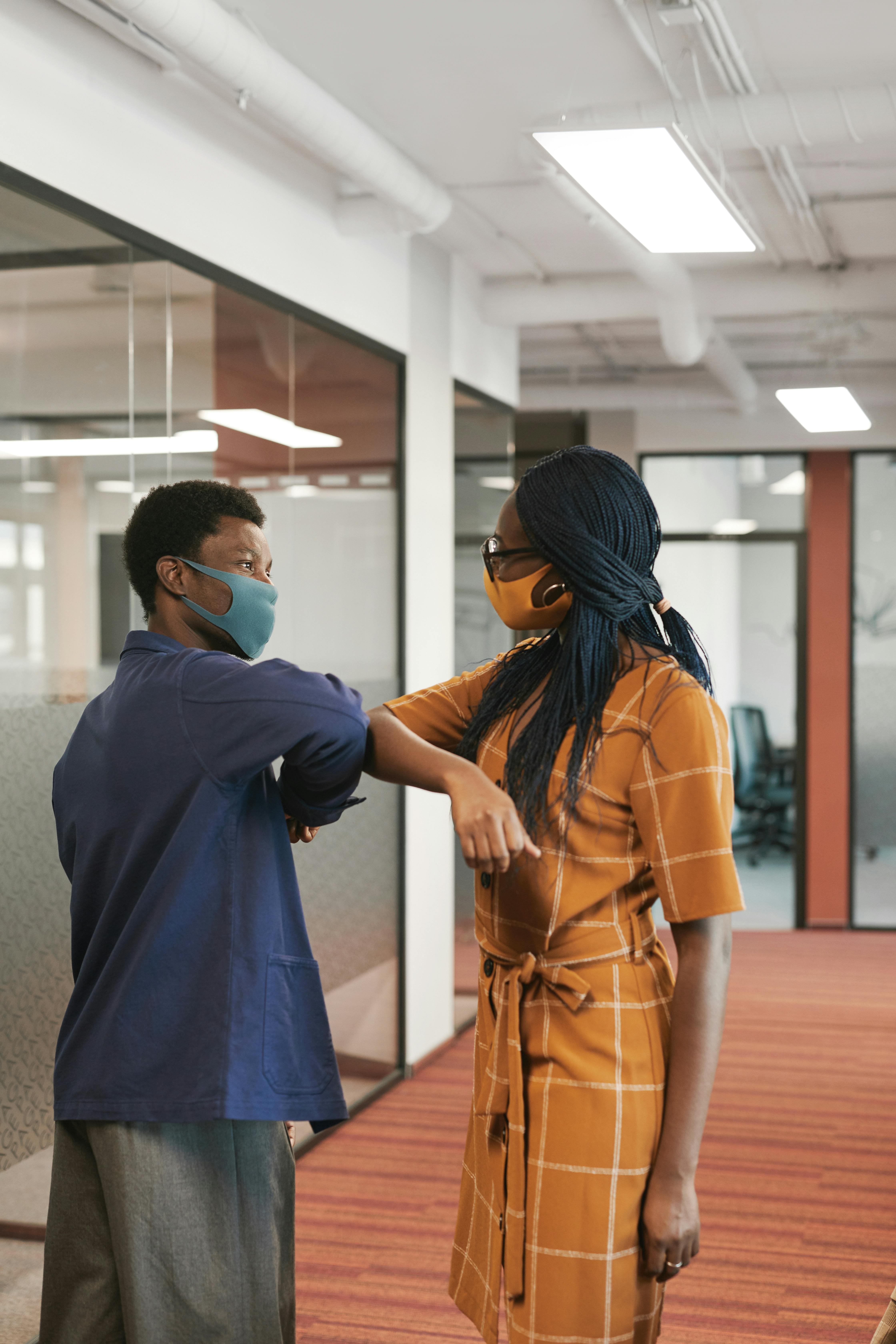 Employees Staying Photos, Download The BEST Free Employees Staying ...