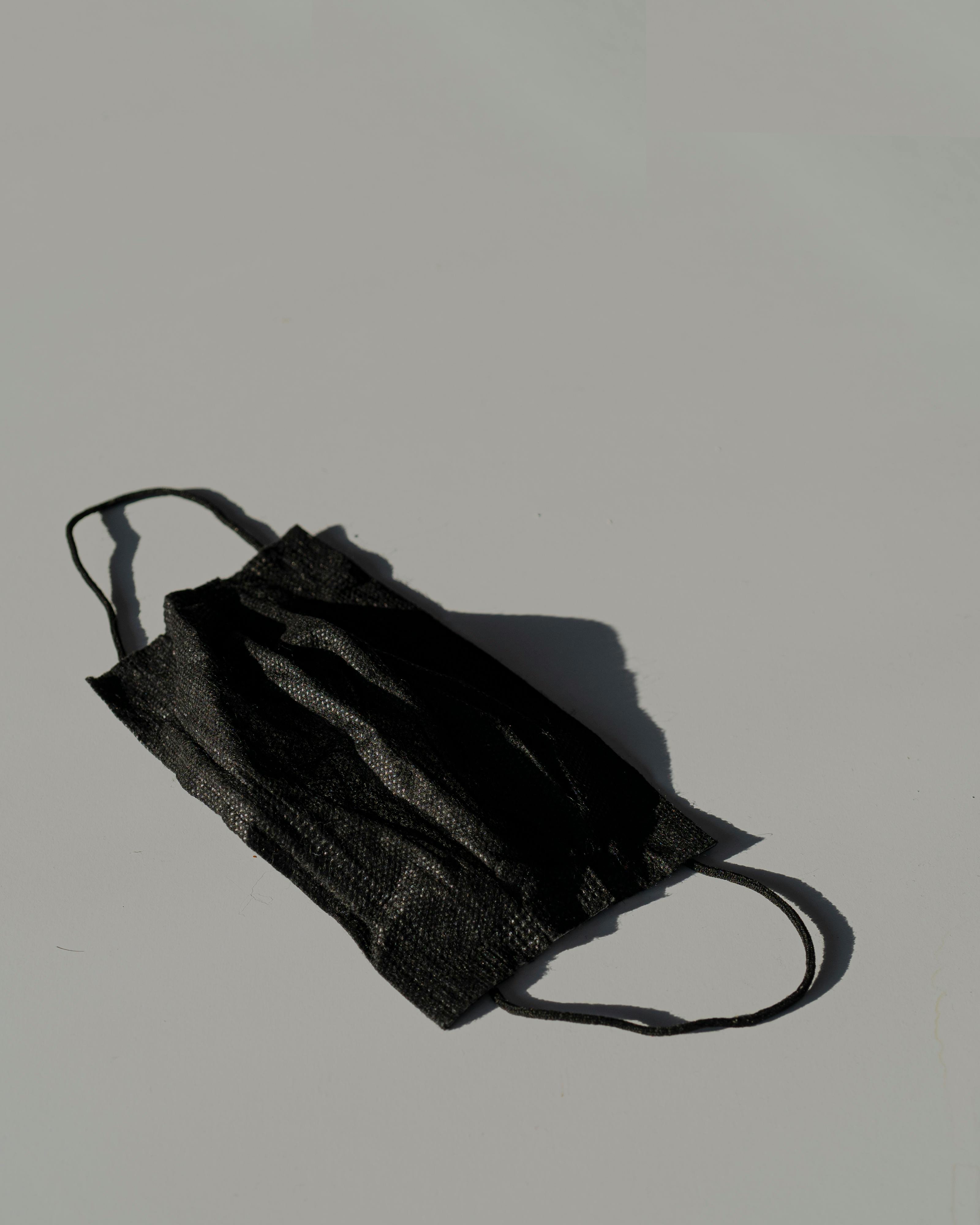 Black Facemask Photos, Download The BEST Free Black Facemask Stock ...