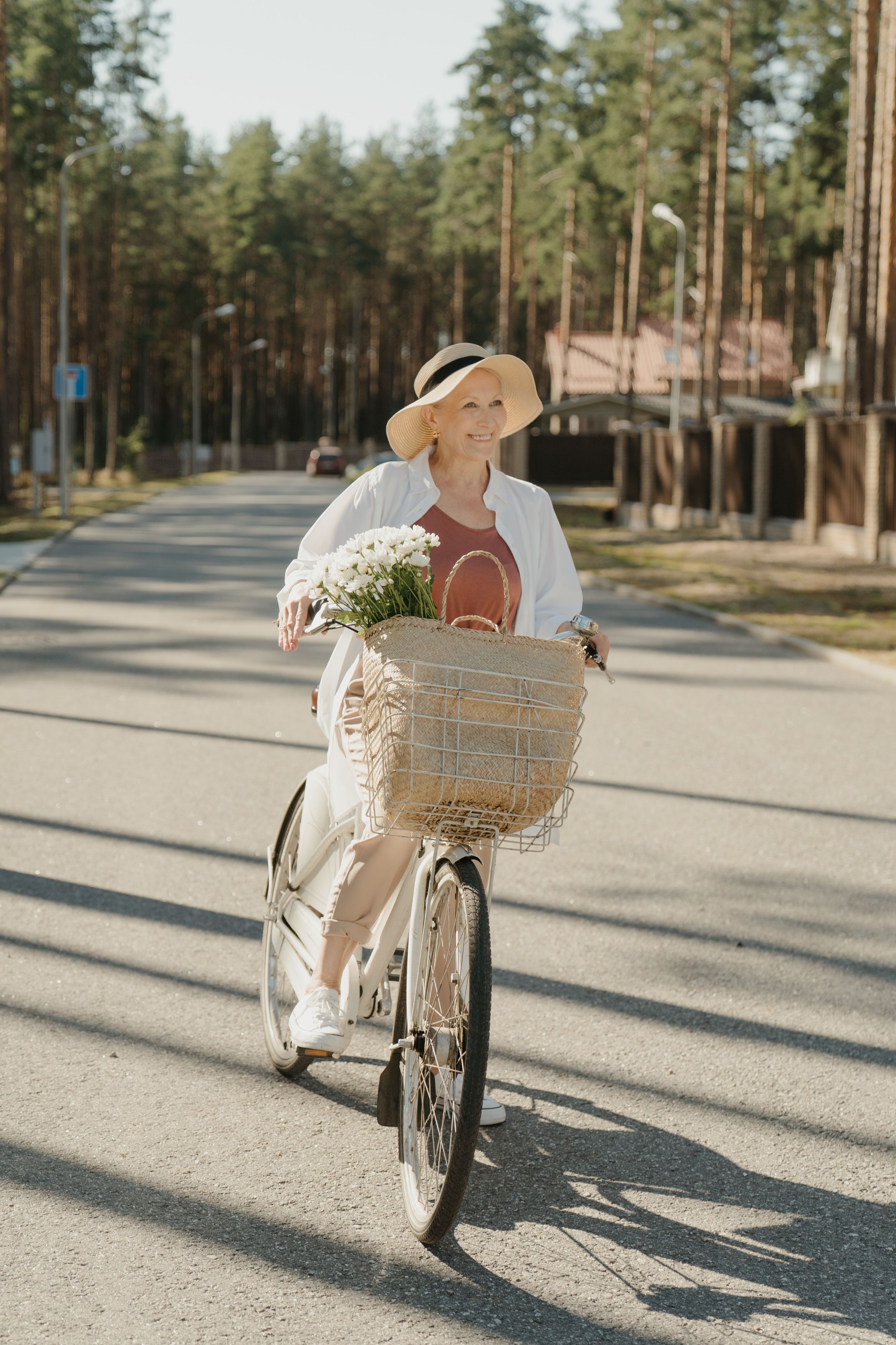 Road Biking Photos, Download The BEST Free Road Biking Stock Photos ...
