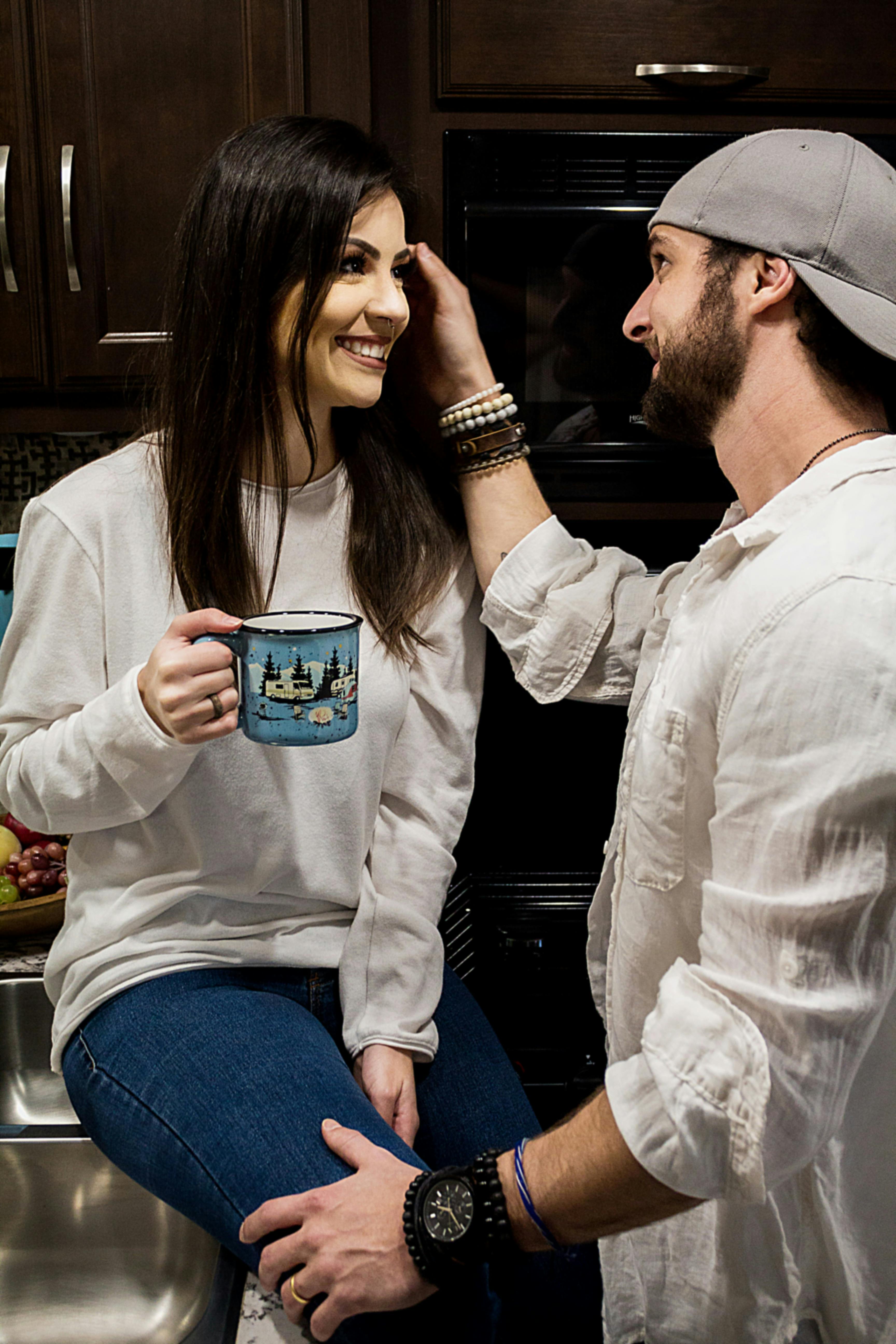 2,000+ Best Husband And Wife Photos · 100% Free Download · Pexels Stock ...