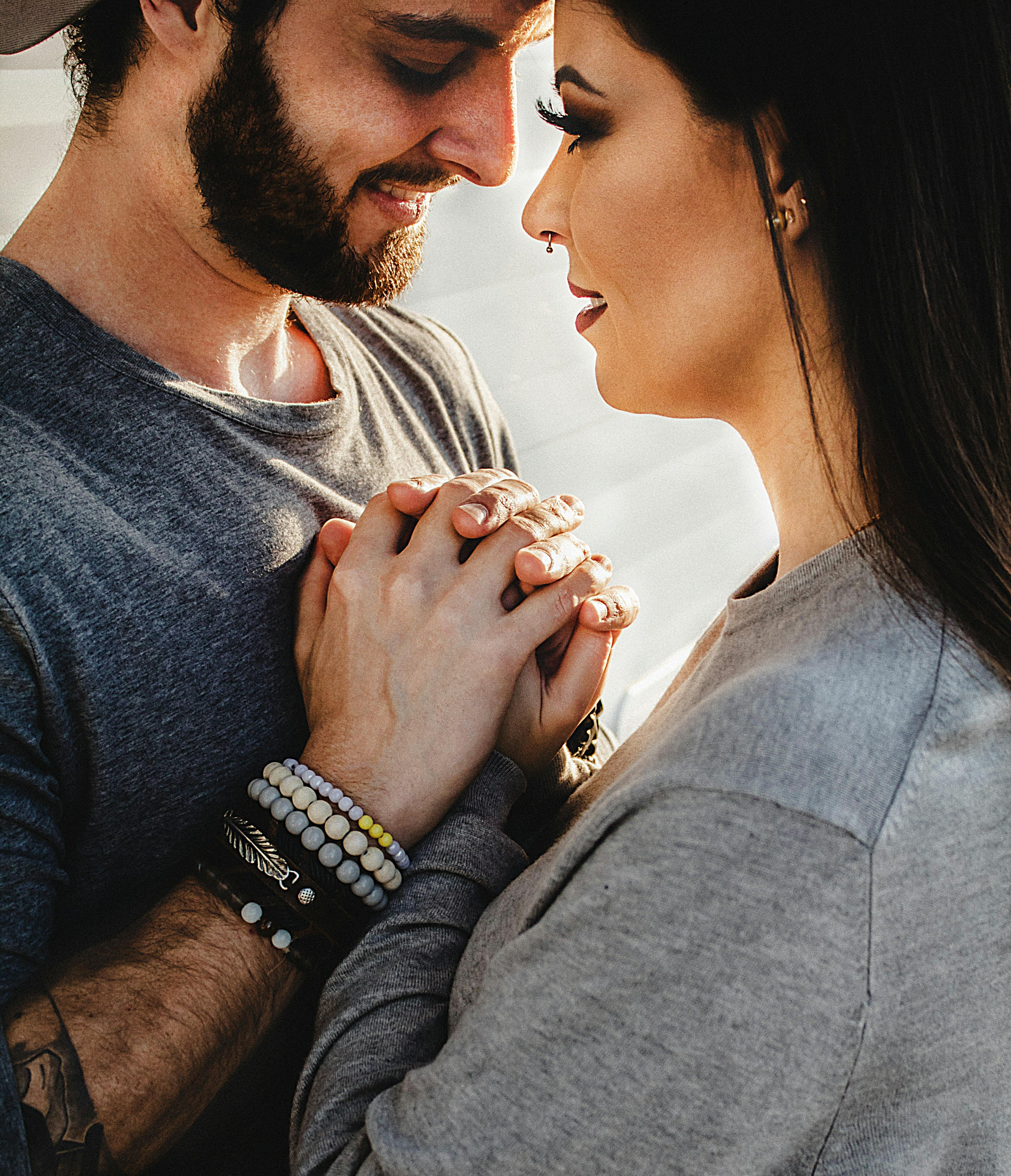 2,000+ Best Husband And Wife Photos · 100% Free Download · Pexels Stock ...