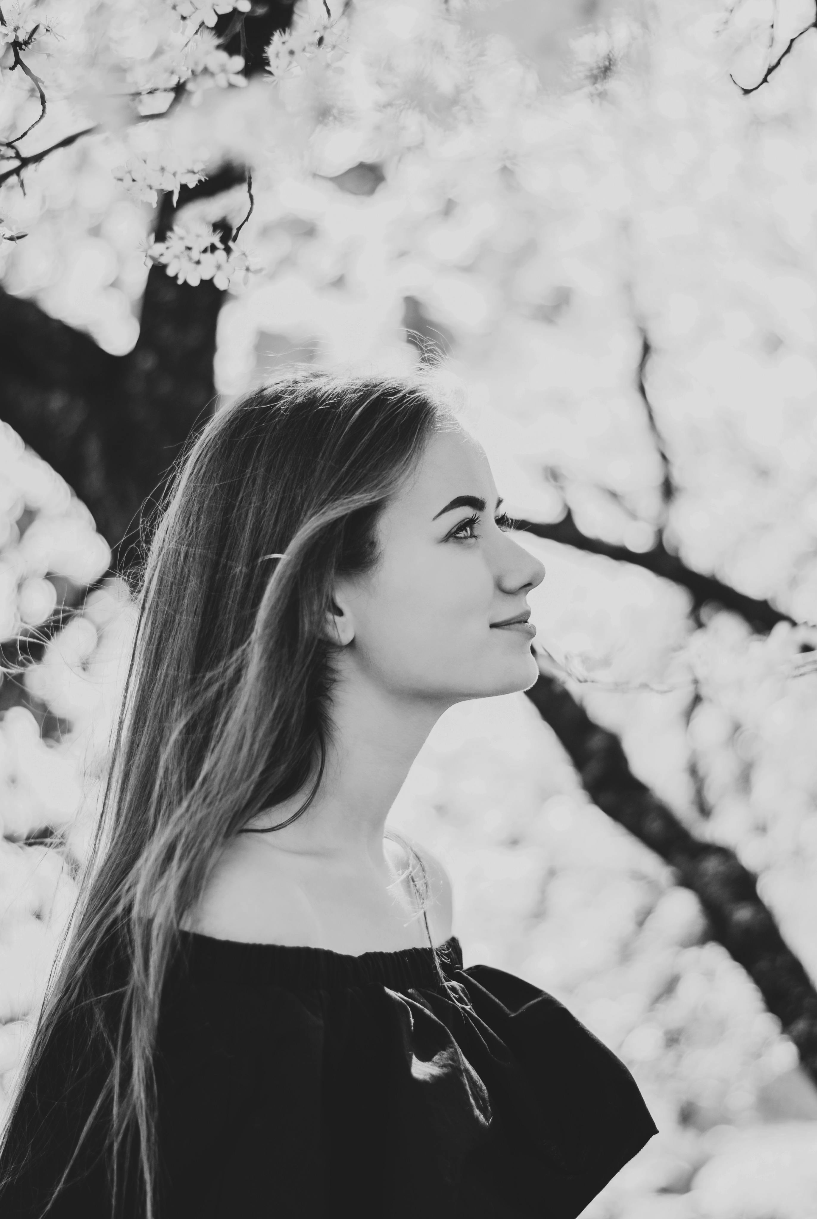 Happy Woman Side Profiles Photos, Download The BEST Free Happy Woman ...