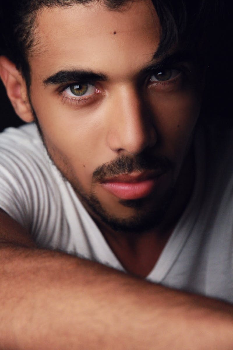 Male Face Photos, Download The BEST Free Male Face Stock Photos & HD Images