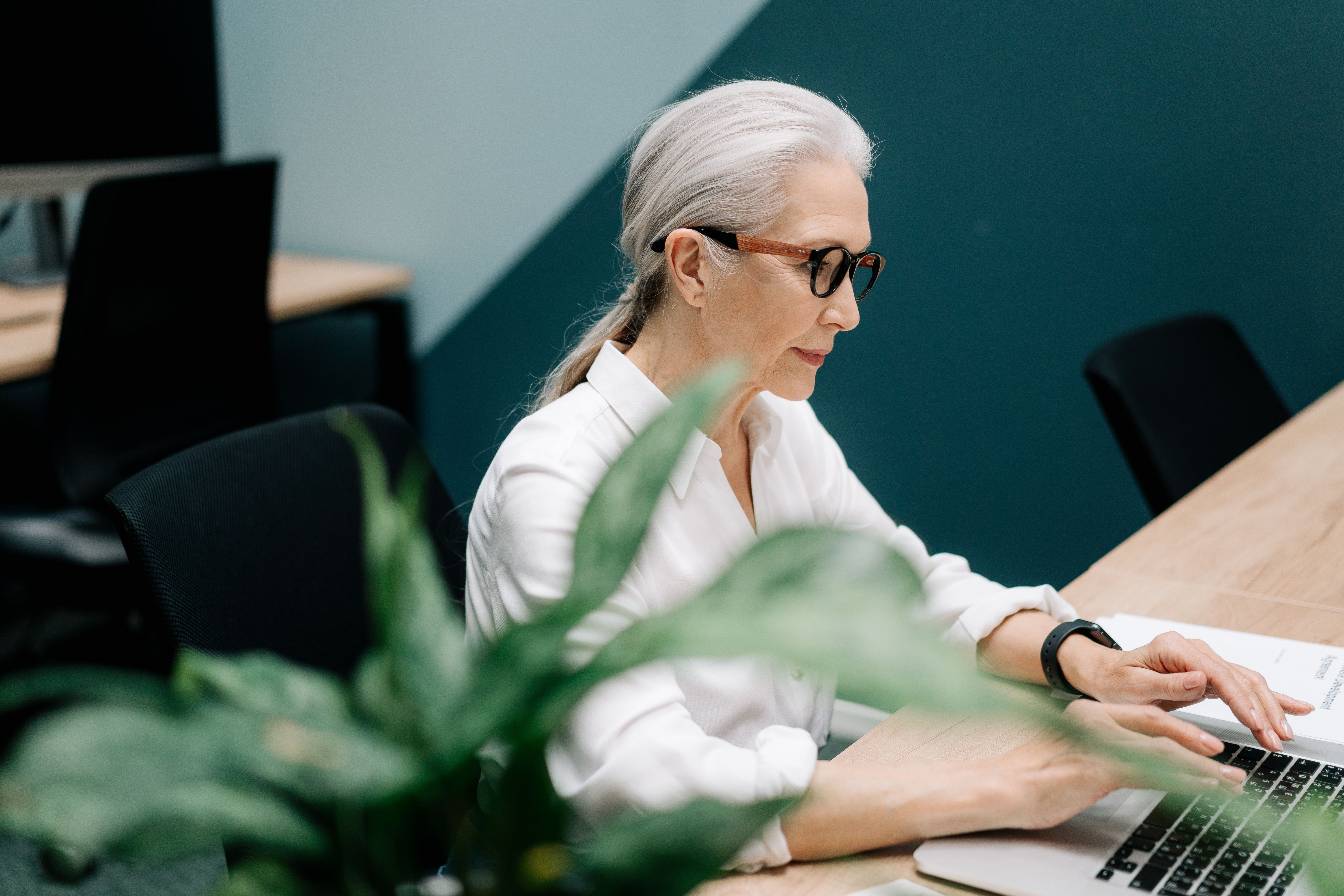 Old Office Photos, Download The BEST Free Old Office Stock Photos & HD ...
