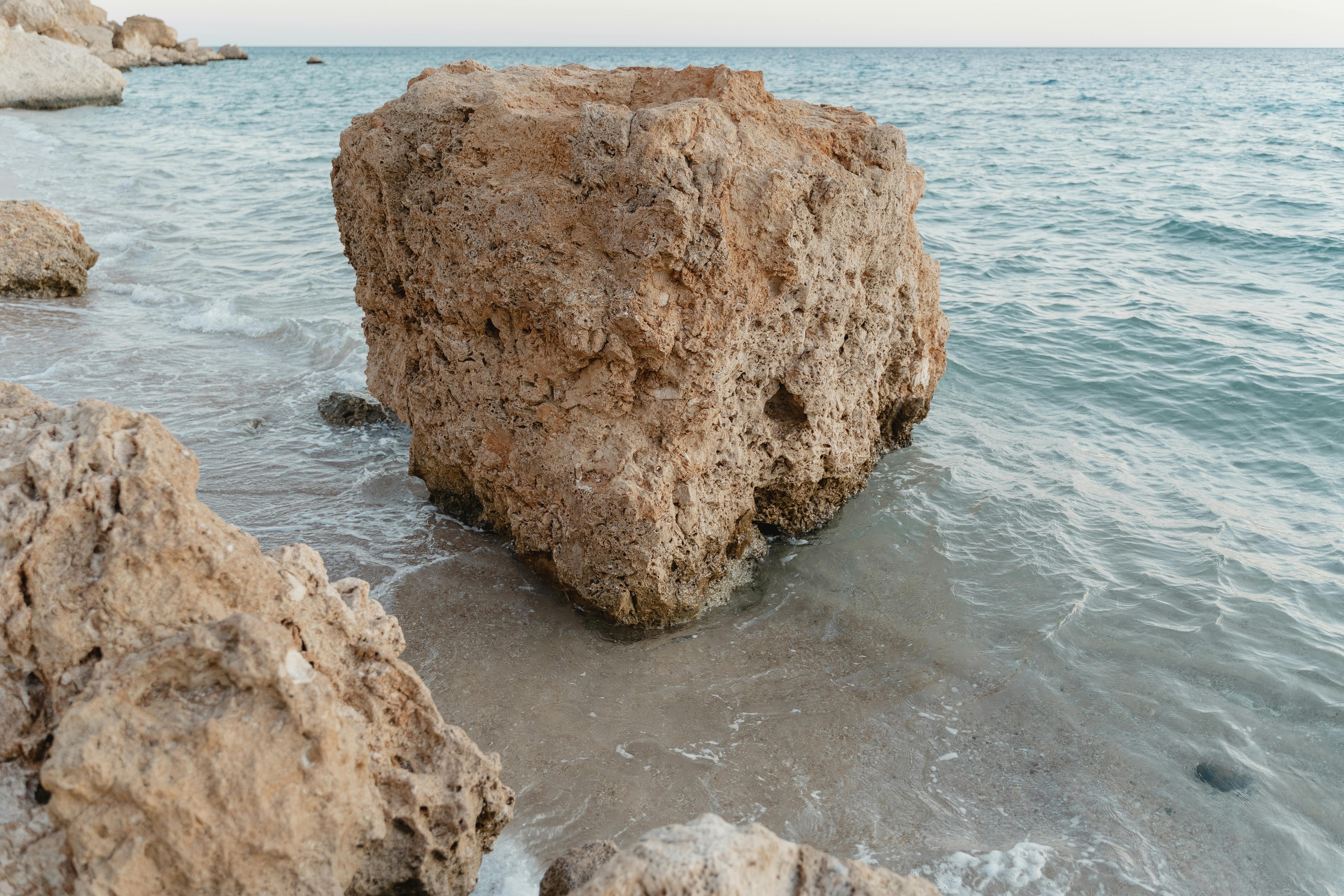 Photo of Rocks on Shore · Free Stock Photo