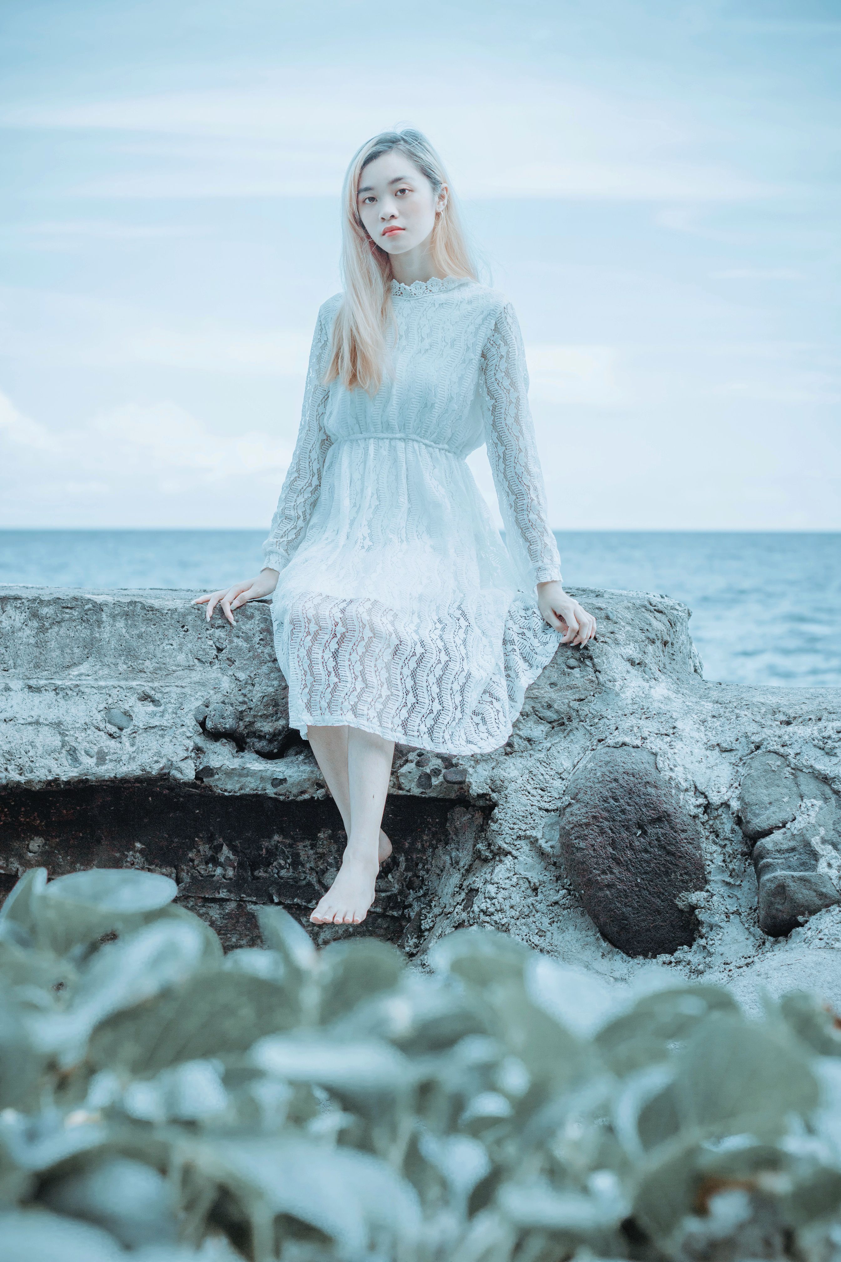 Staring At The Ocean Photos, Download The BEST Free Staring At The ...