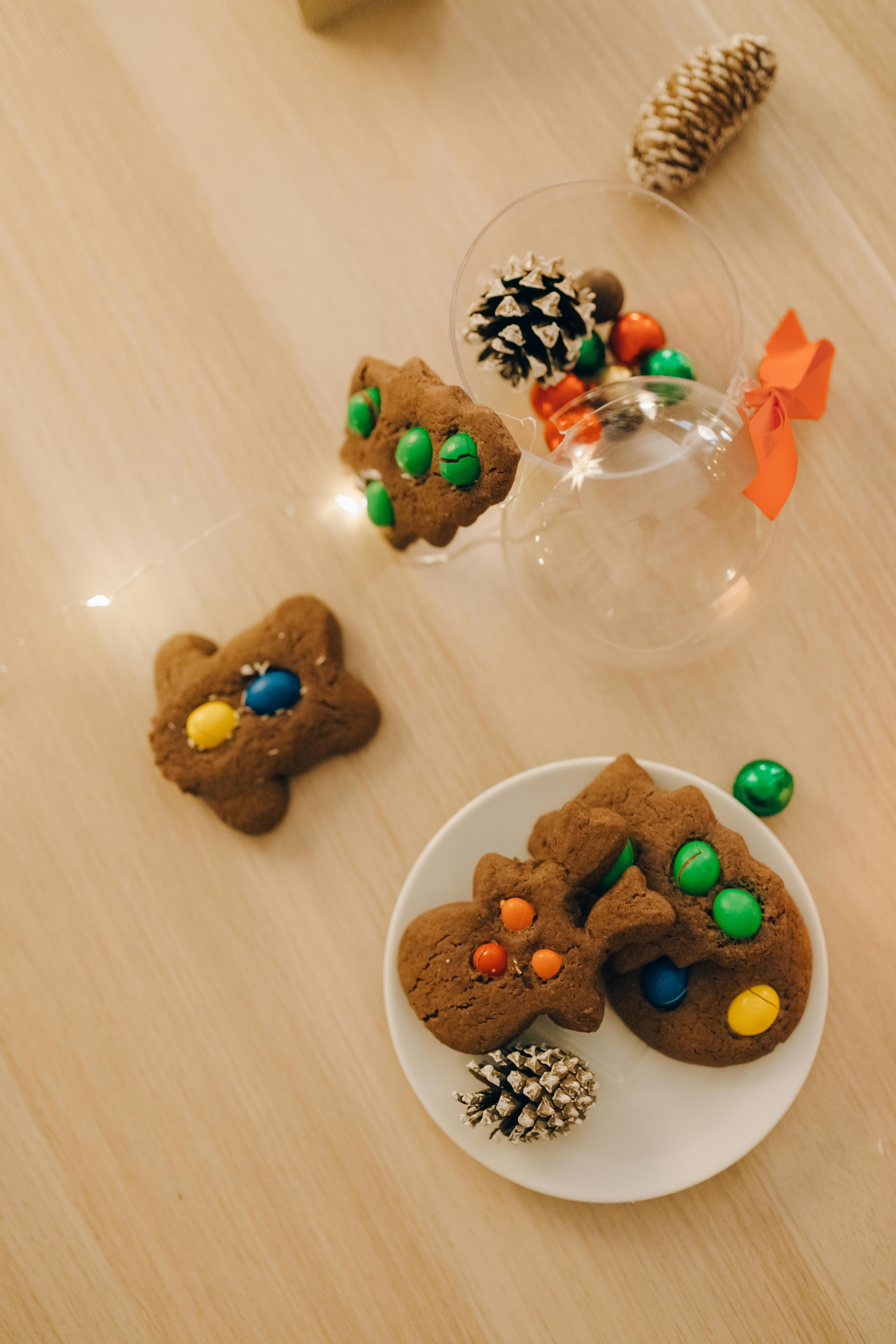 Cookies on White Ceramic Plate · Free Stock Photo