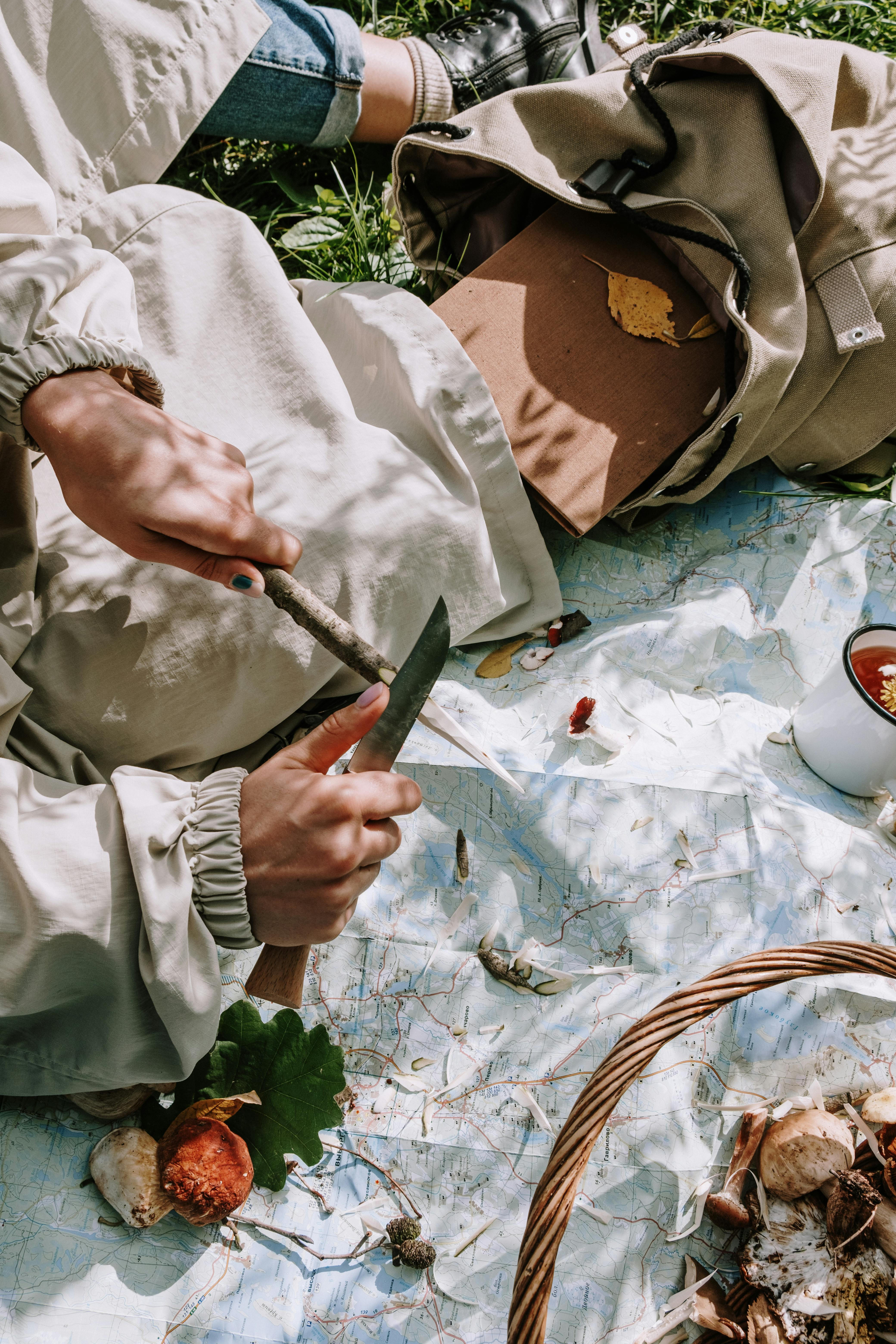 Whittling Photos, Download The BEST Free Whittling Stock Photos & HD Images