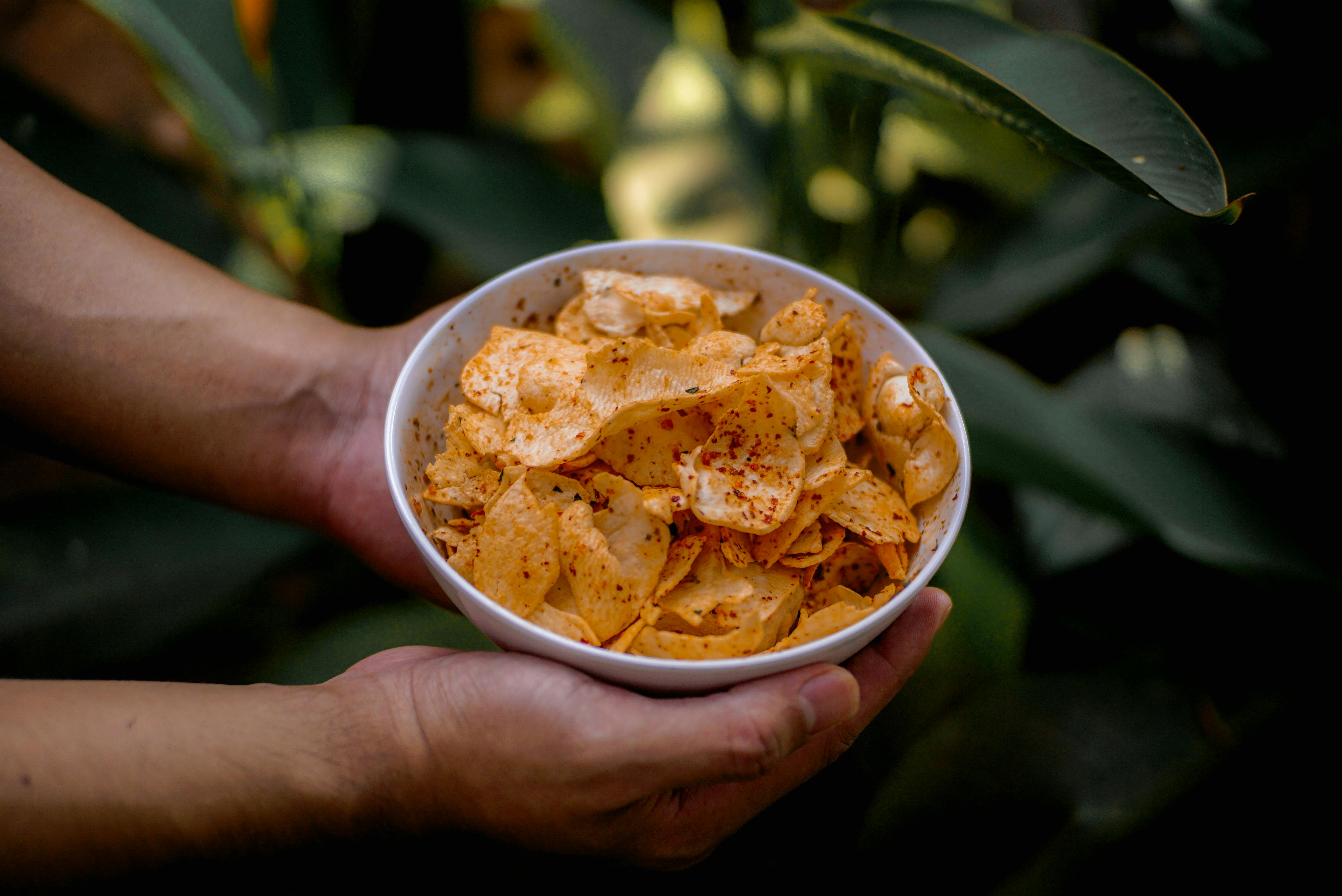 有关中东美食 便携餐食 包裝 午餐 可口 可口的 地中海的食物 垂直拍摄 塑料容器 好吃 室内环境 小吃 小菜 带走