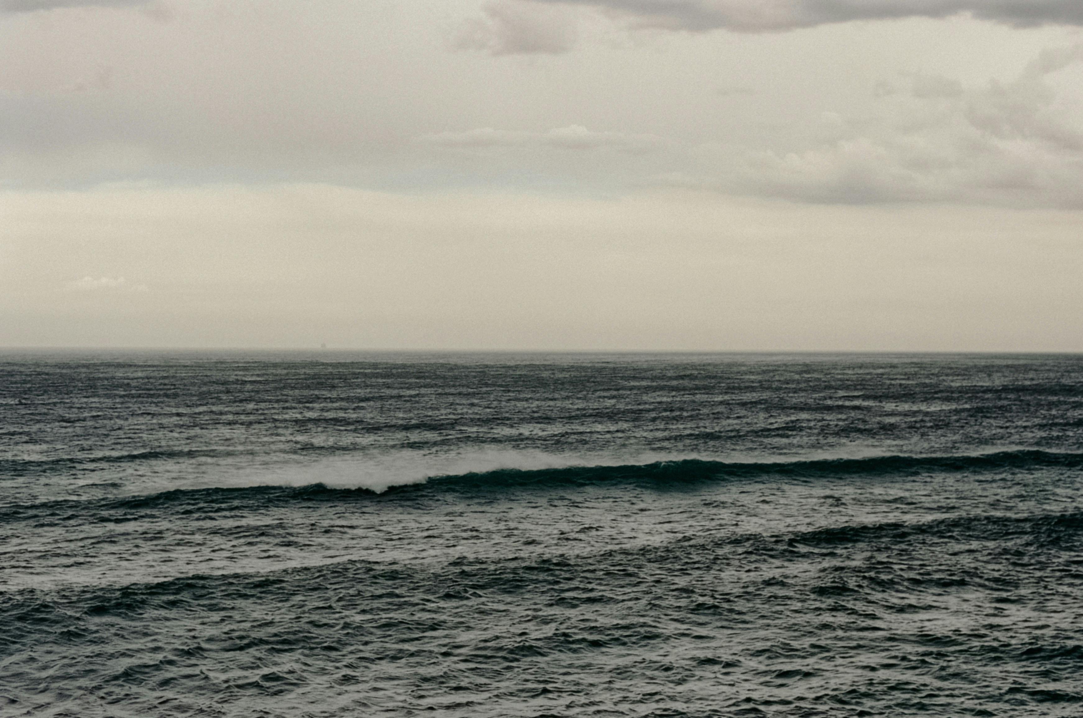 Open Waves Photos, Download The BEST Free Open Waves Stock Photos & HD ...