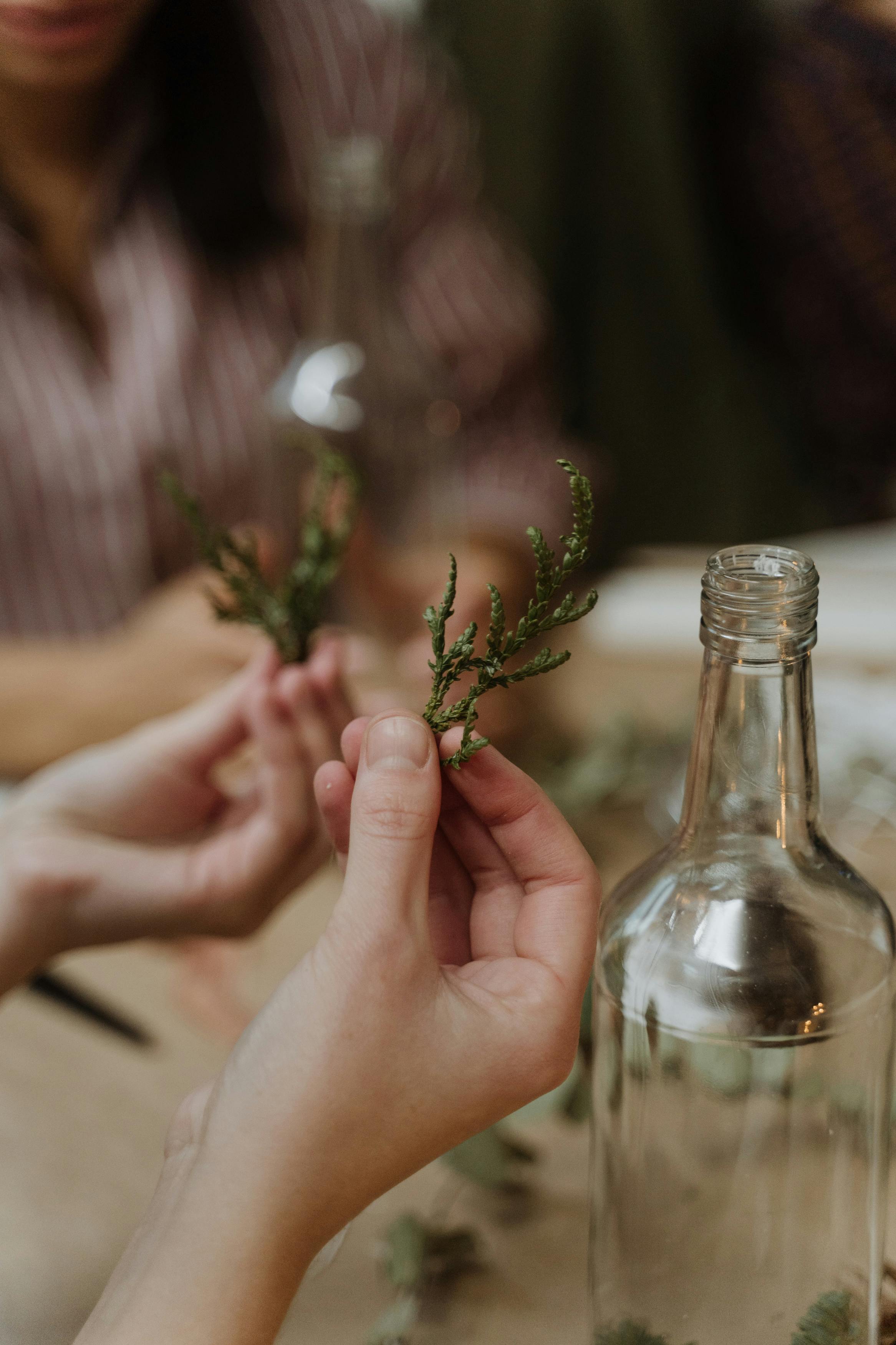Close-up Photography of Human Left Hand · Free Stock Photo