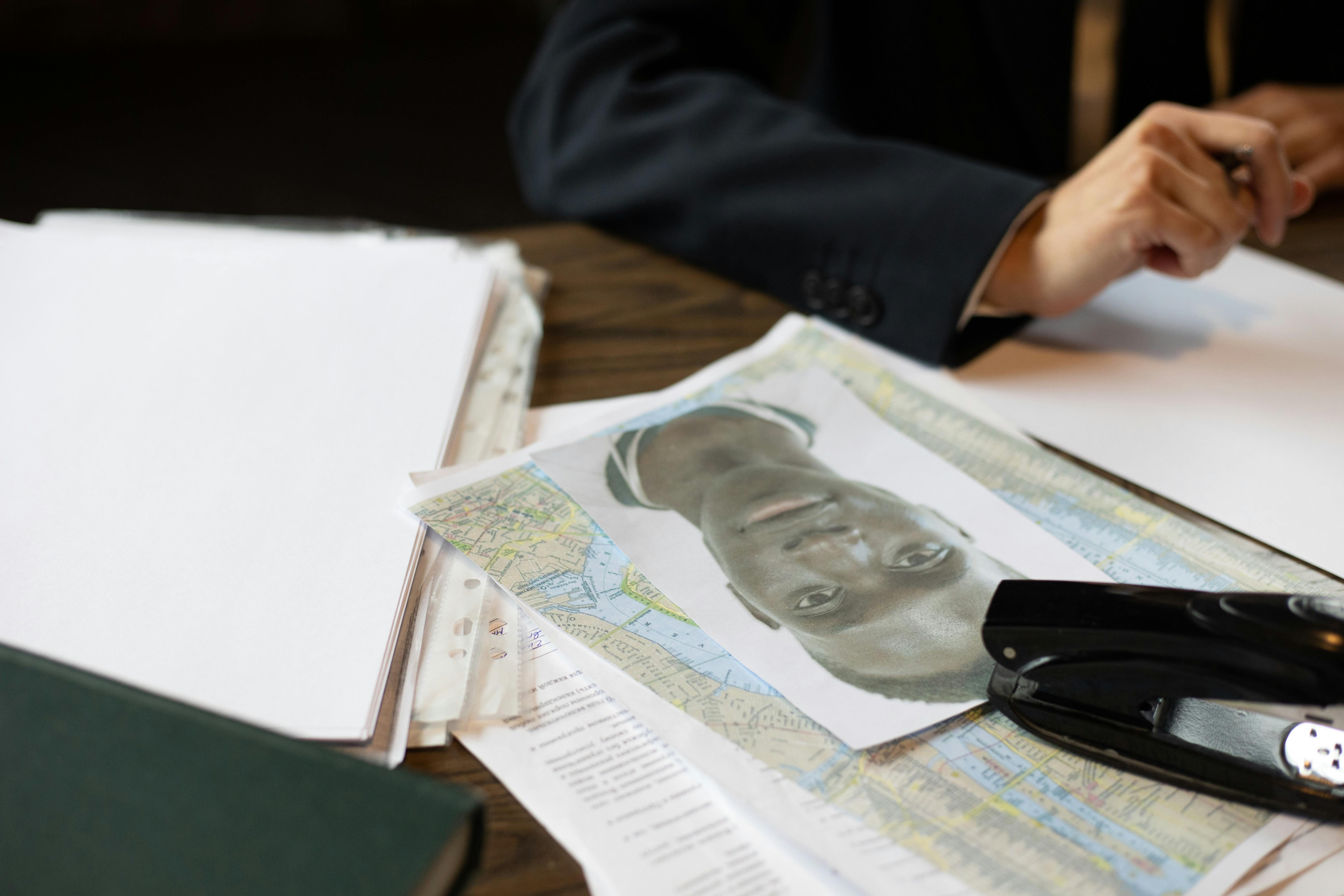 Man Picture on Table · Free Stock Photo