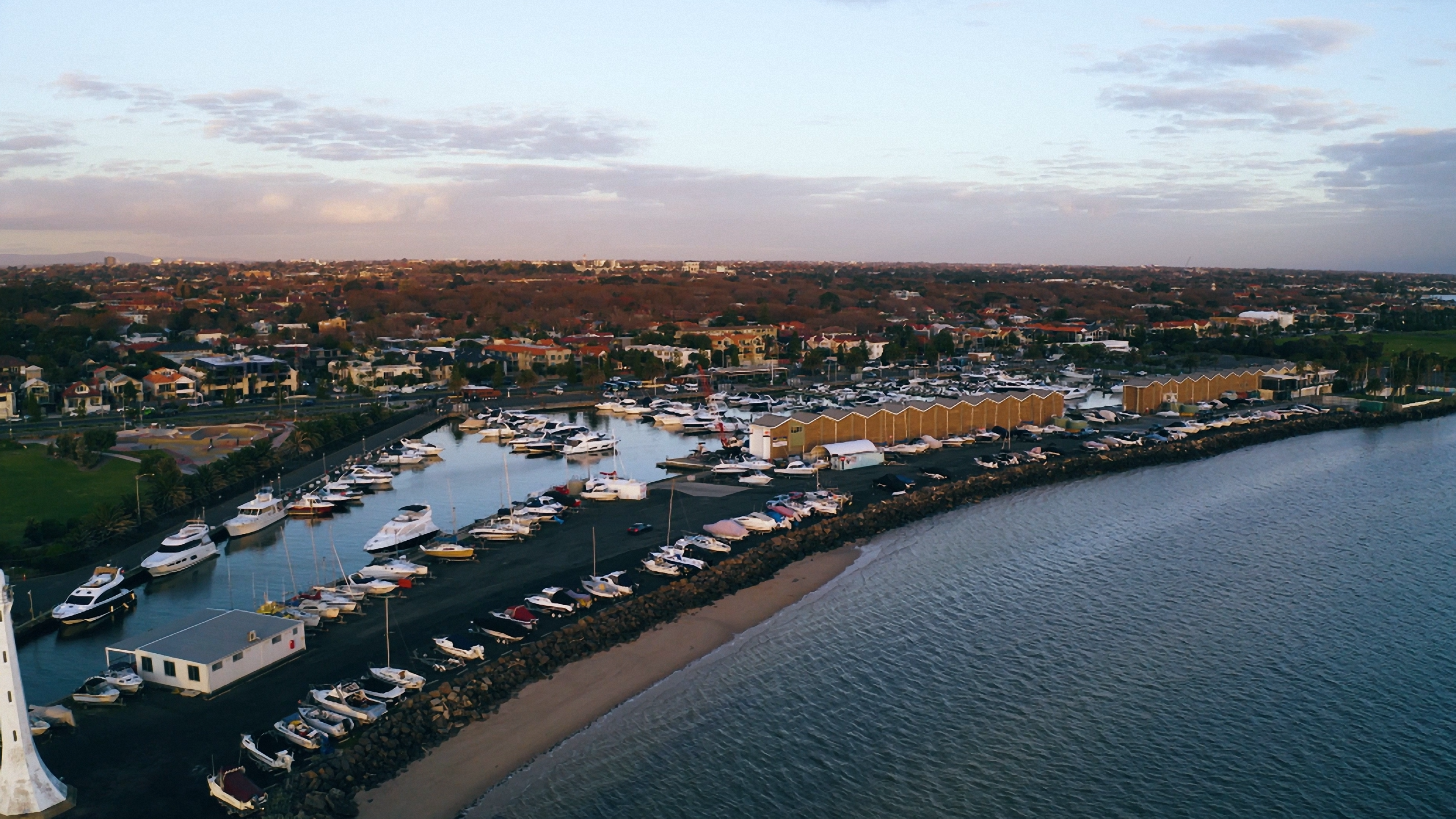 Harbor with Boats at Waterfront Town · Free Stock Photo