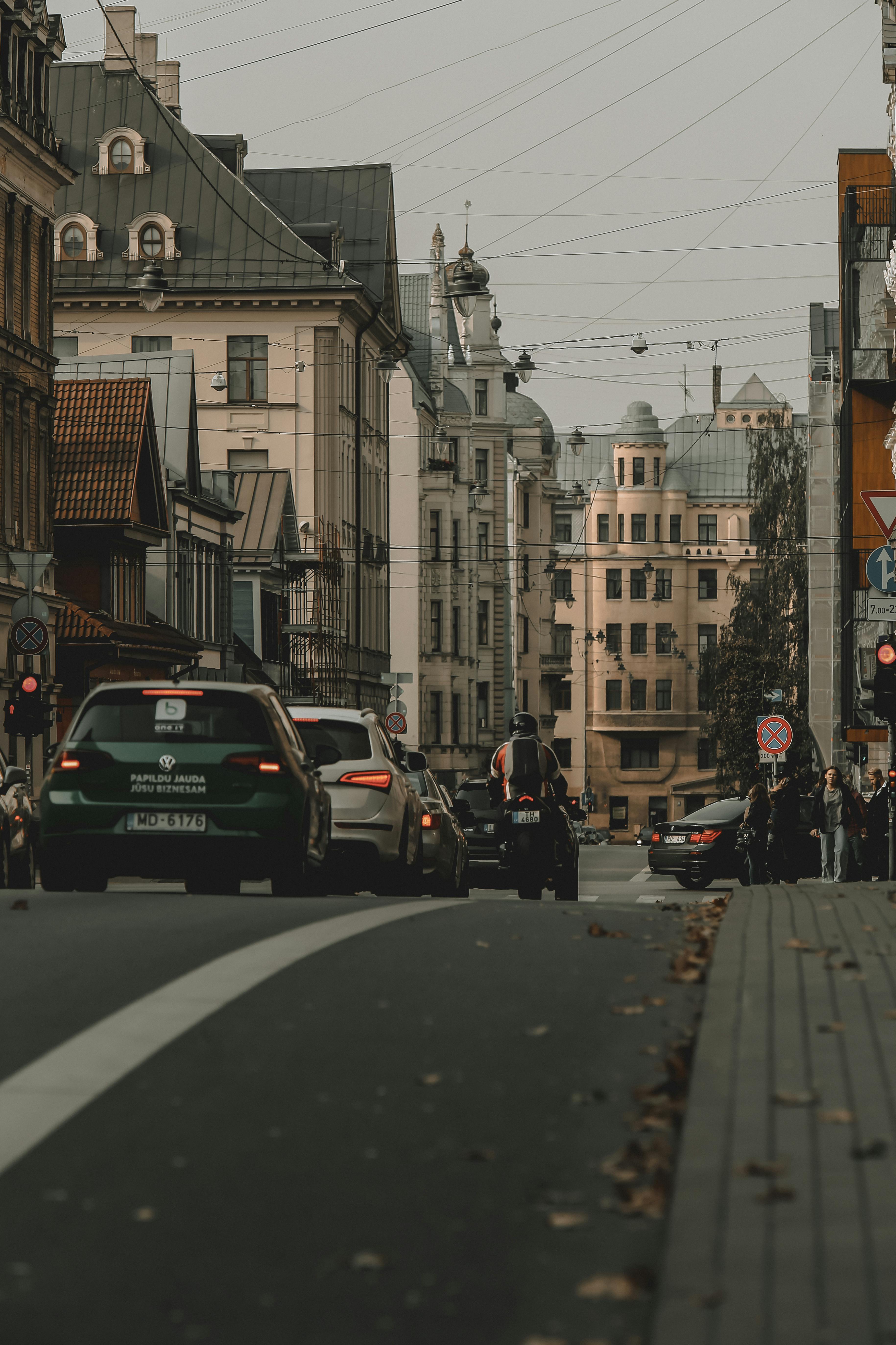 Outdoor Cars Photos, Download The BEST Free Outdoor Cars Stock Photos ...