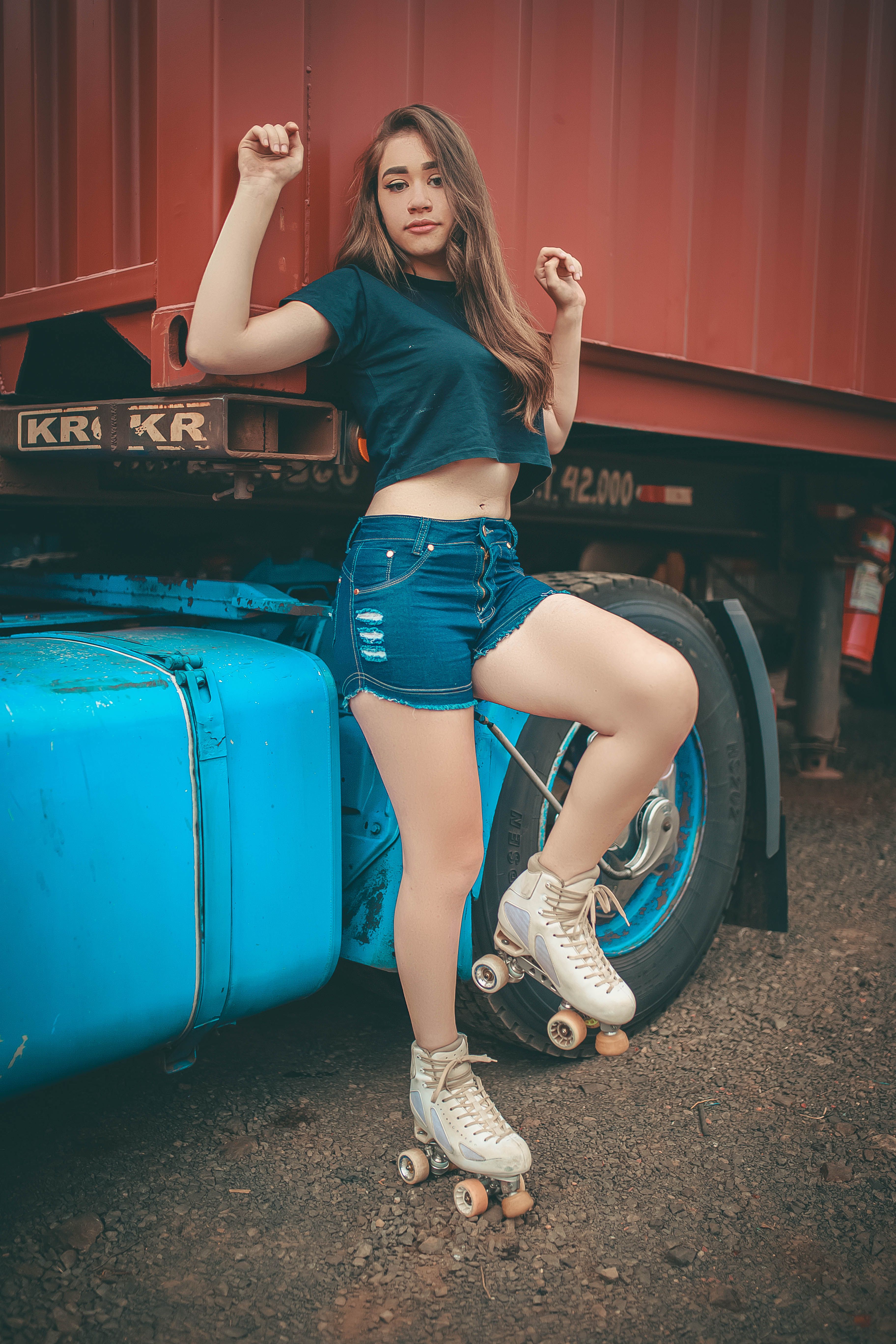 Woman Roller Skating at the Skate Park · Free Stock Photo