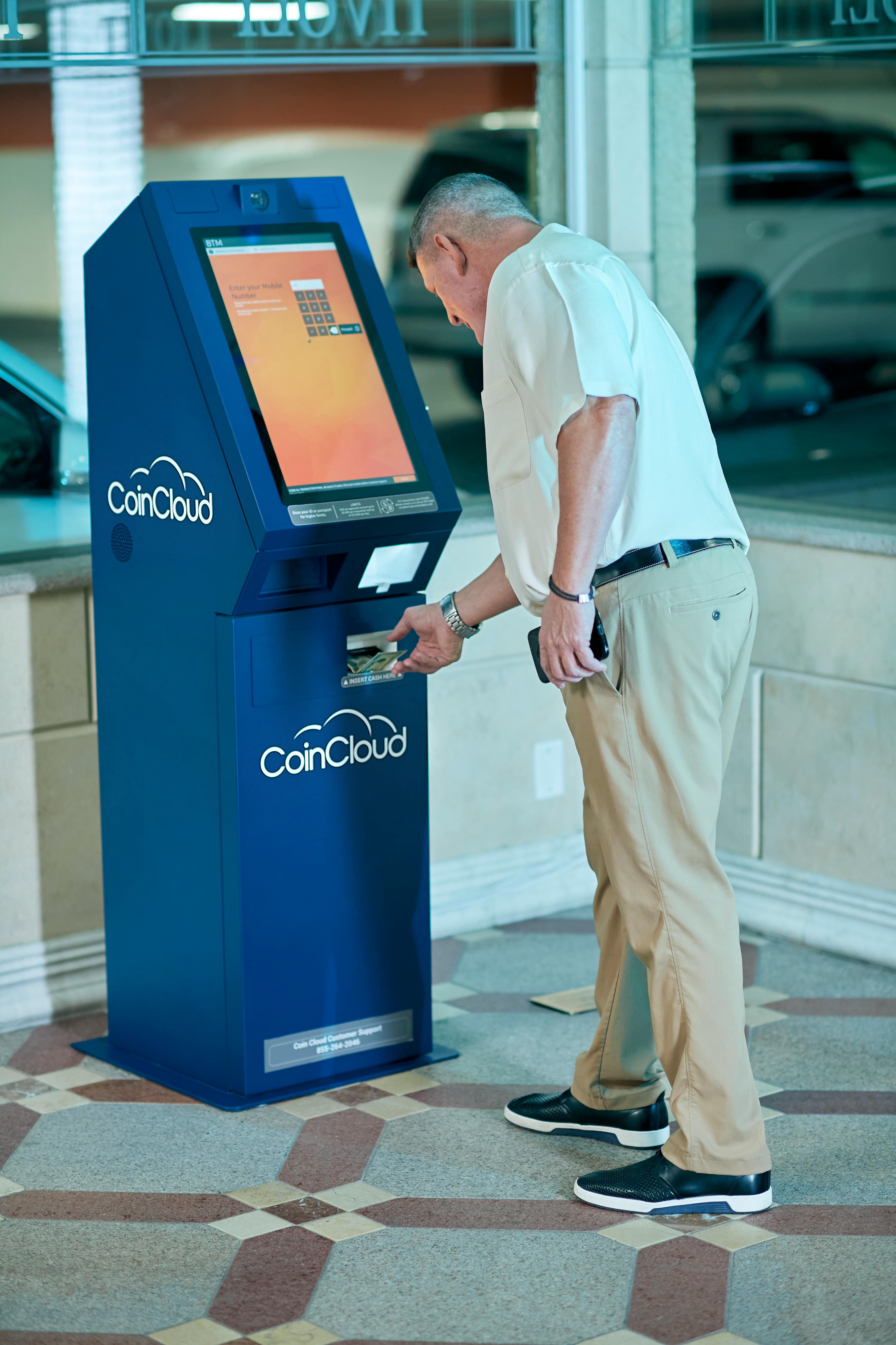 7,766+ Best Free Atm machine Stock Photos & Images · 100% Royalty-Free ...