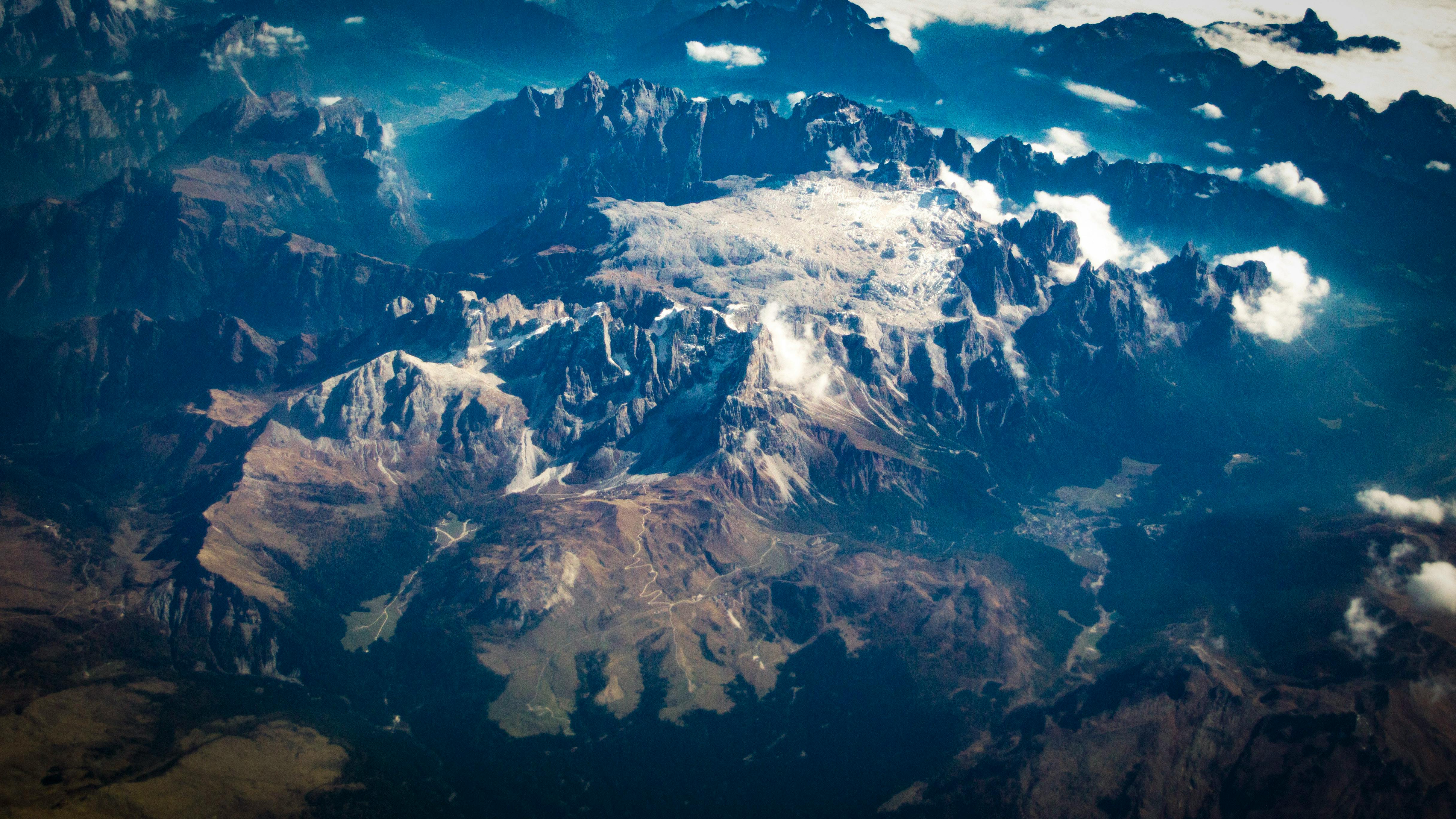 Free stock photo of 4k, aerial shot, aerial view