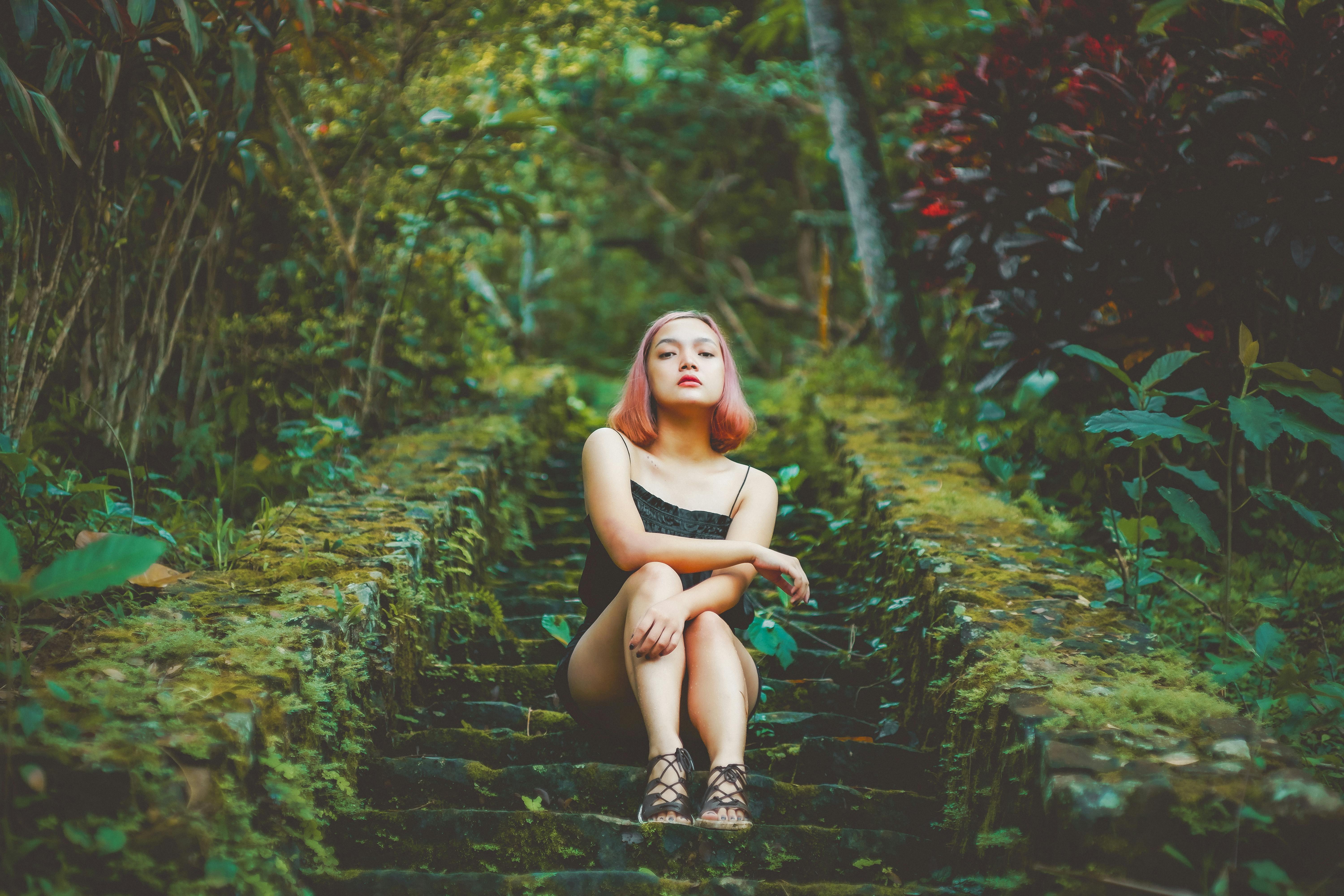 Women in Matching Top and Bottom Clothes · Free Stock Photo