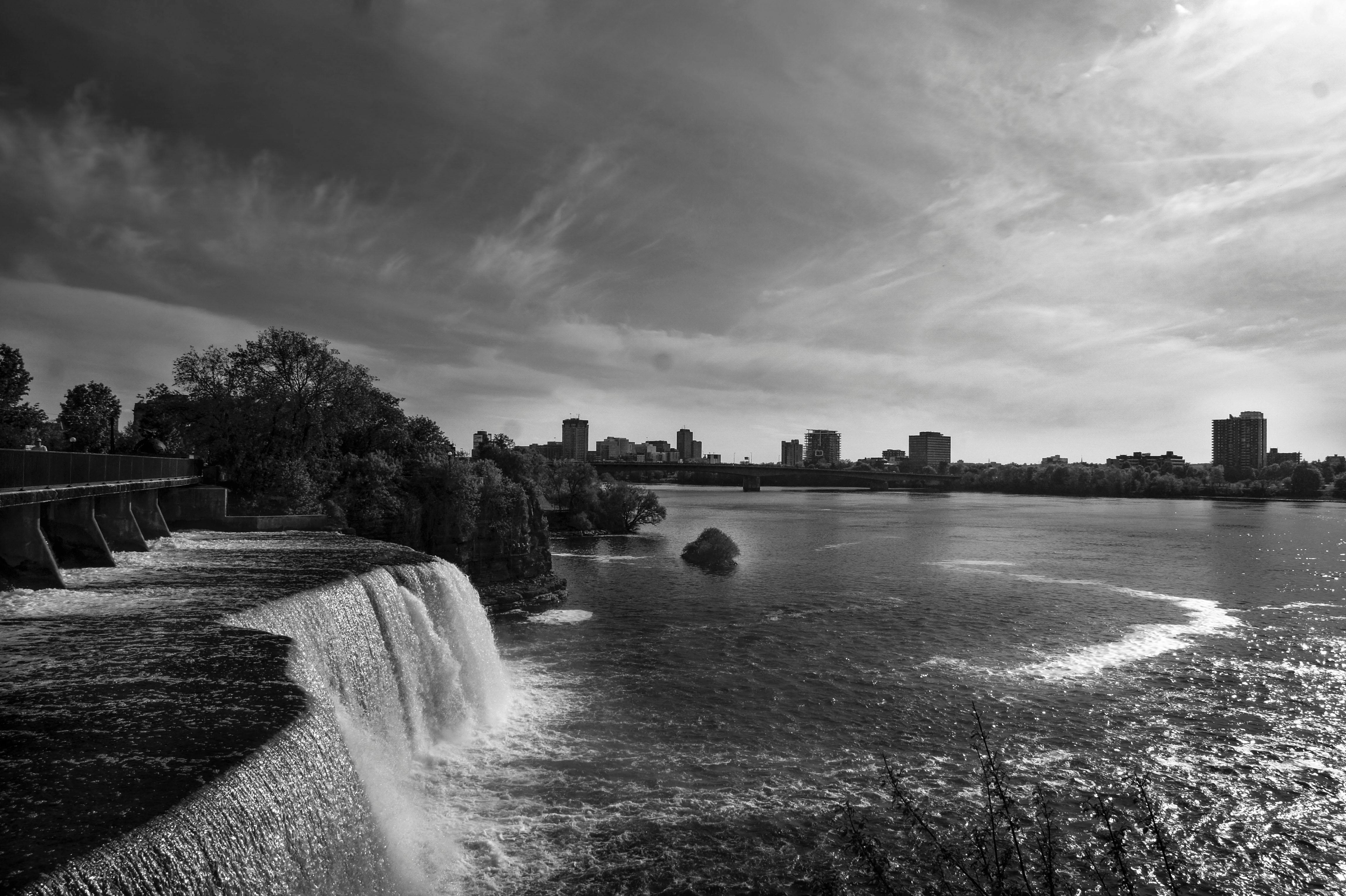 Grayscale Photo of a Dam · Free Stock Photo