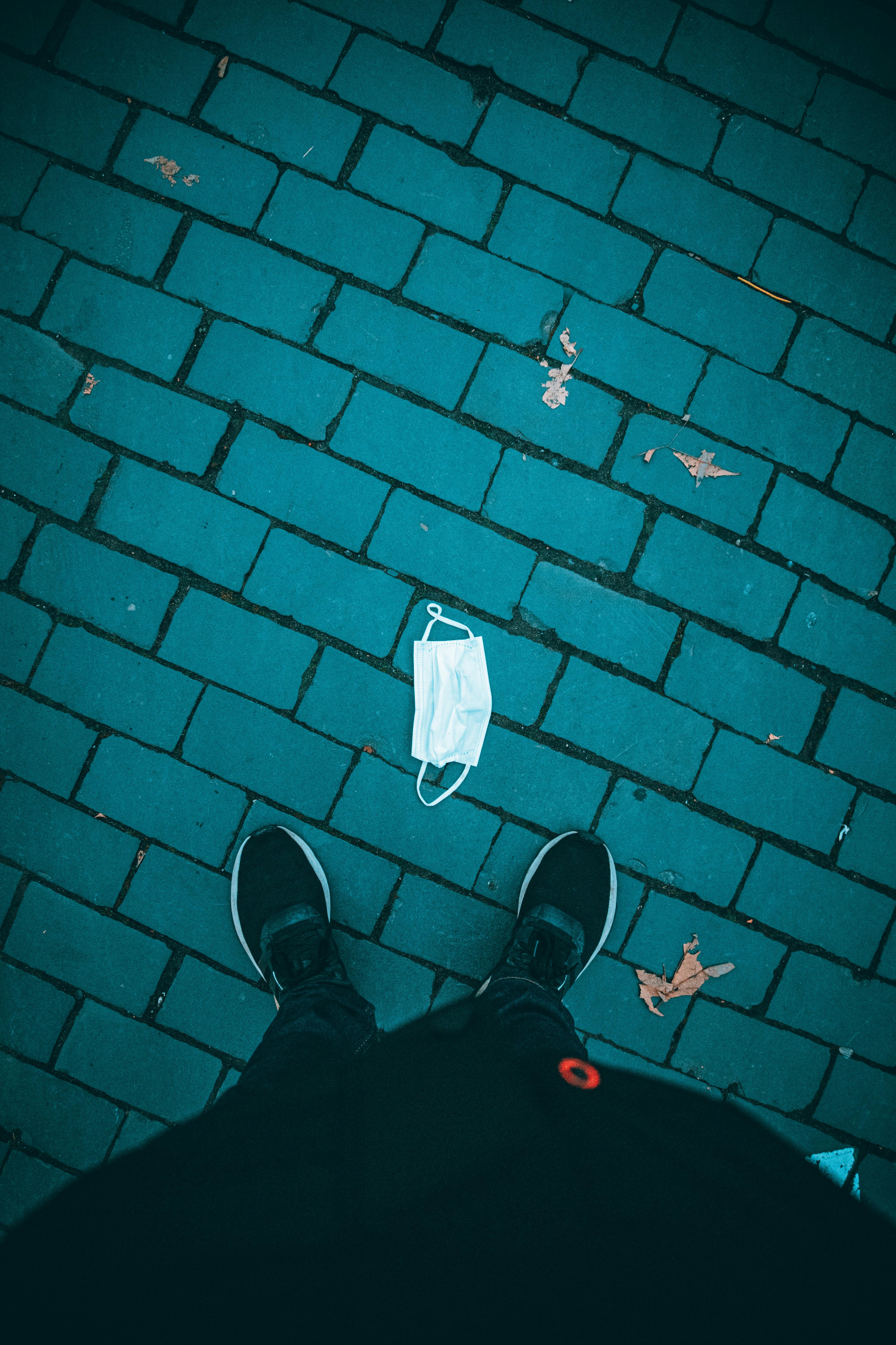 A Face Mask on the Floor · Free Stock Photo