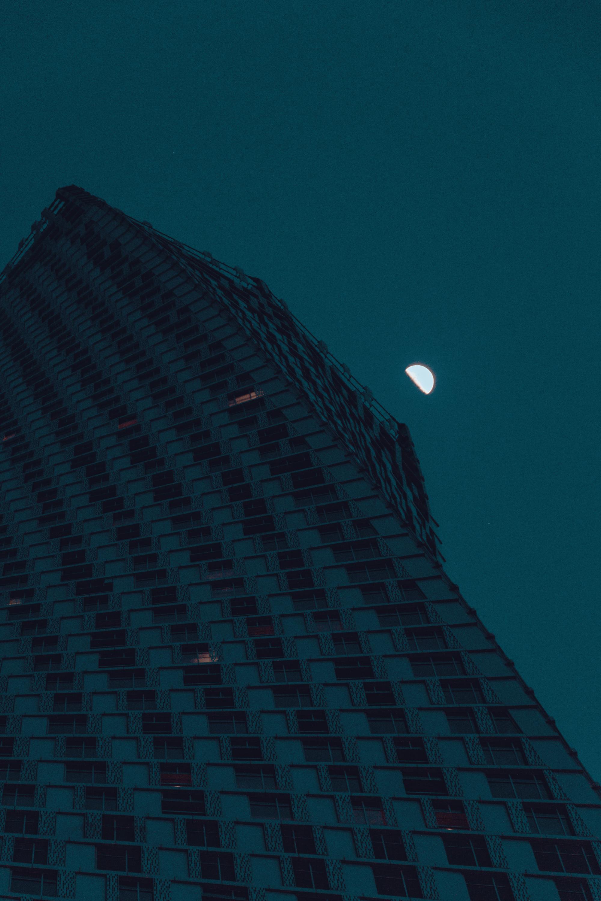 Moon Rise Photos, Download The BEST Free Moon Rise Stock Photos & HD Images