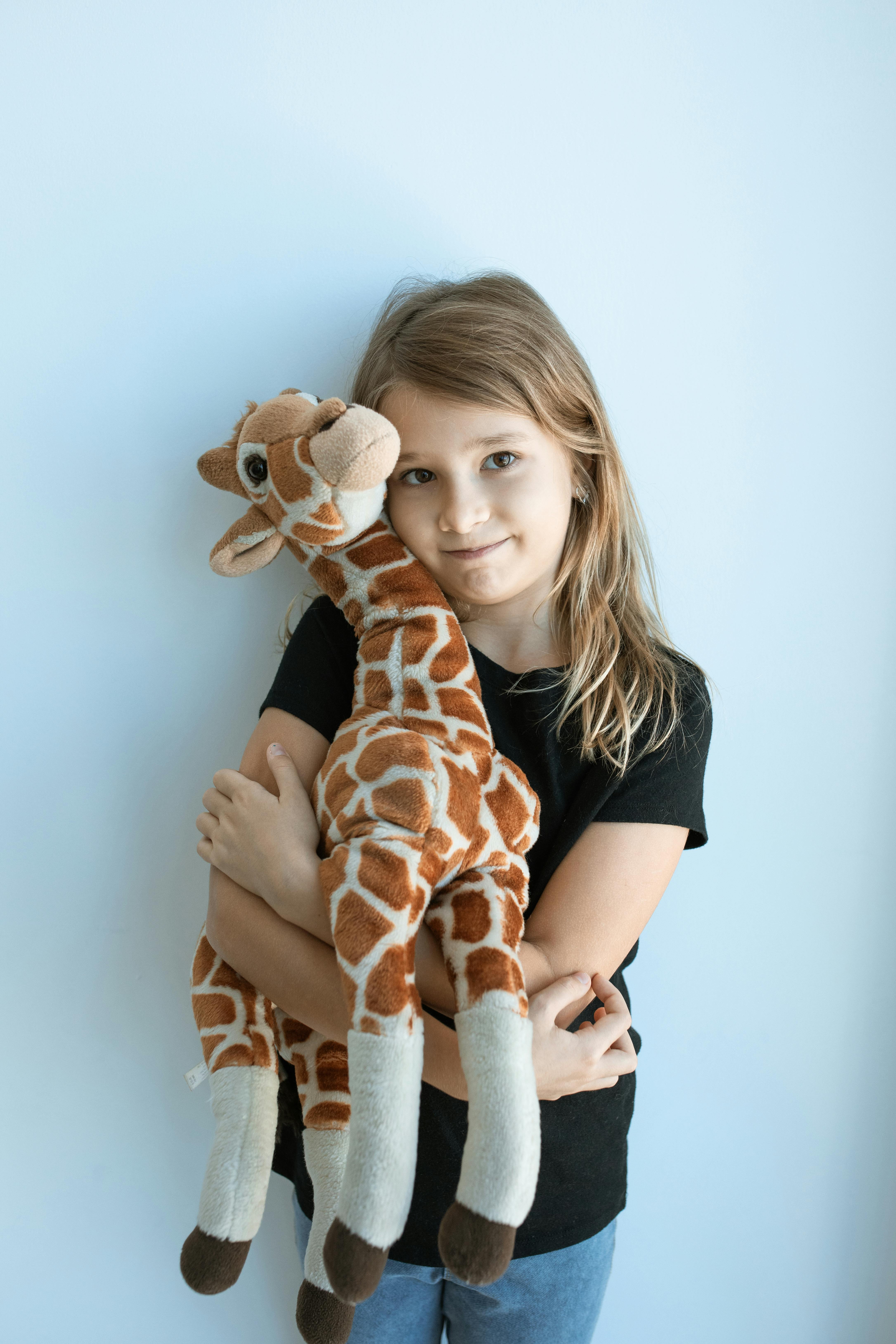 Giraffes Hugging Photos, Download The BEST Free Giraffes Hugging Stock ...