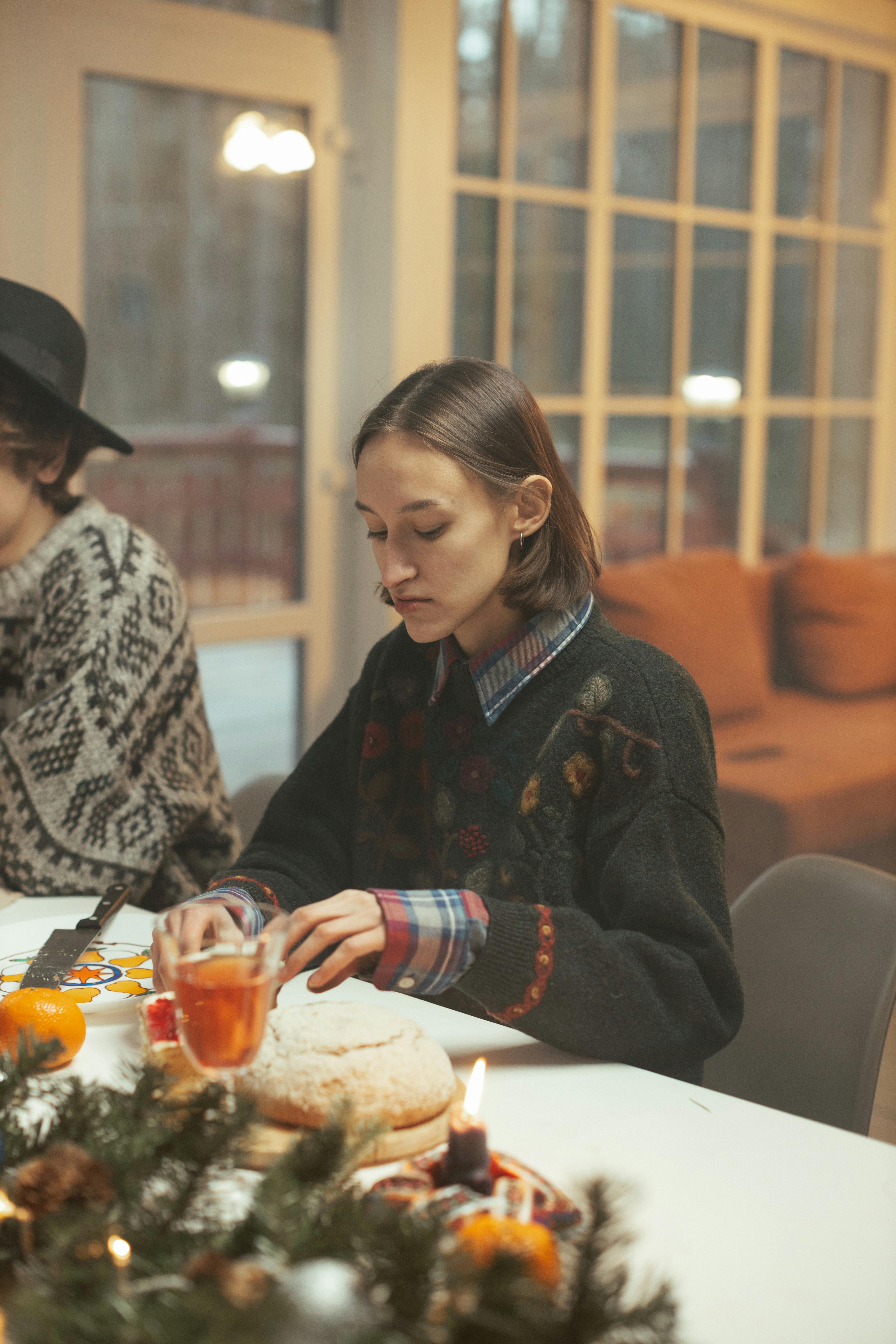 Family Style Photos, Download The BEST Free Family Style Stock Photos ...