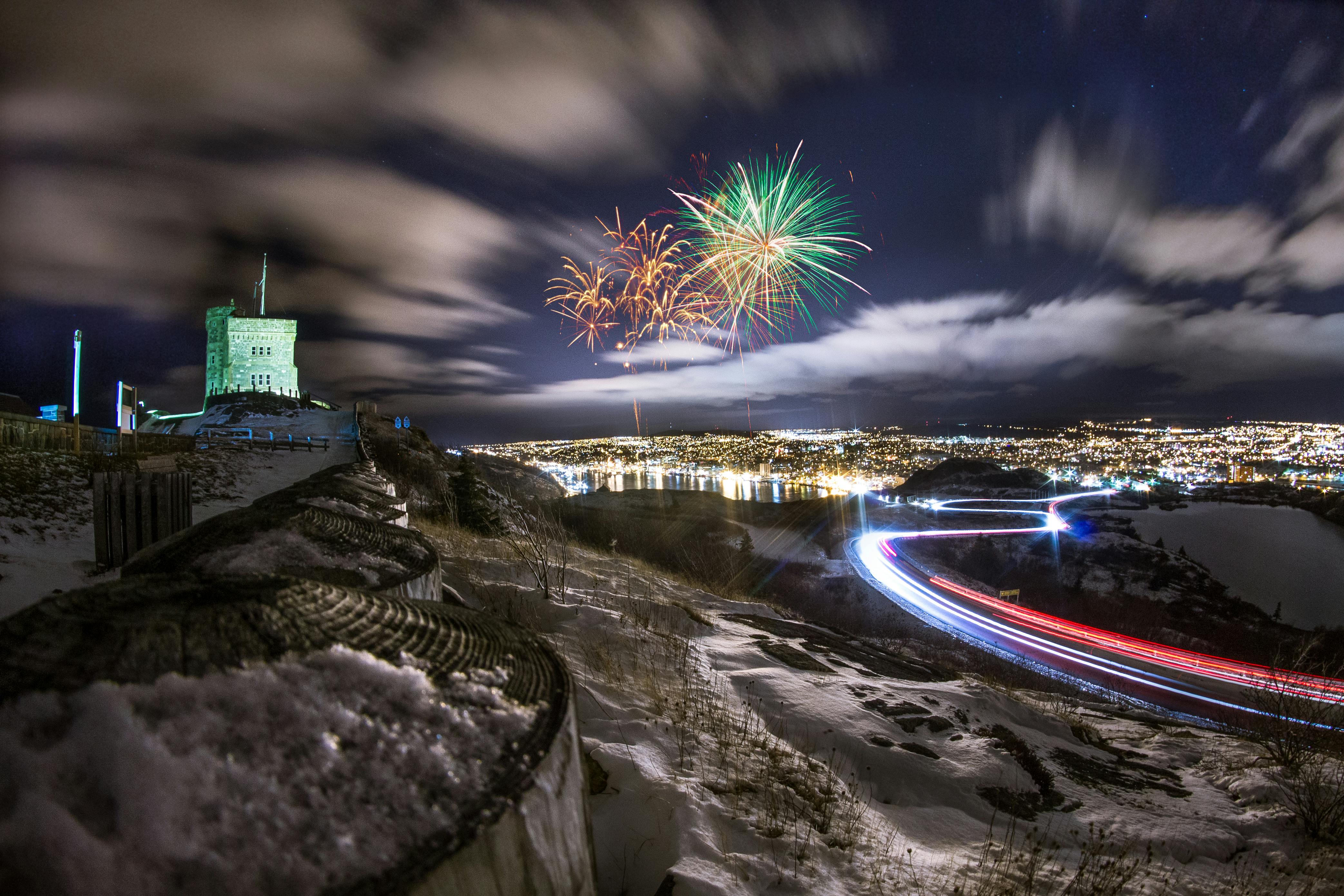 Snow Burst Photos, Download The BEST Free Snow Burst Stock Photos & HD ...