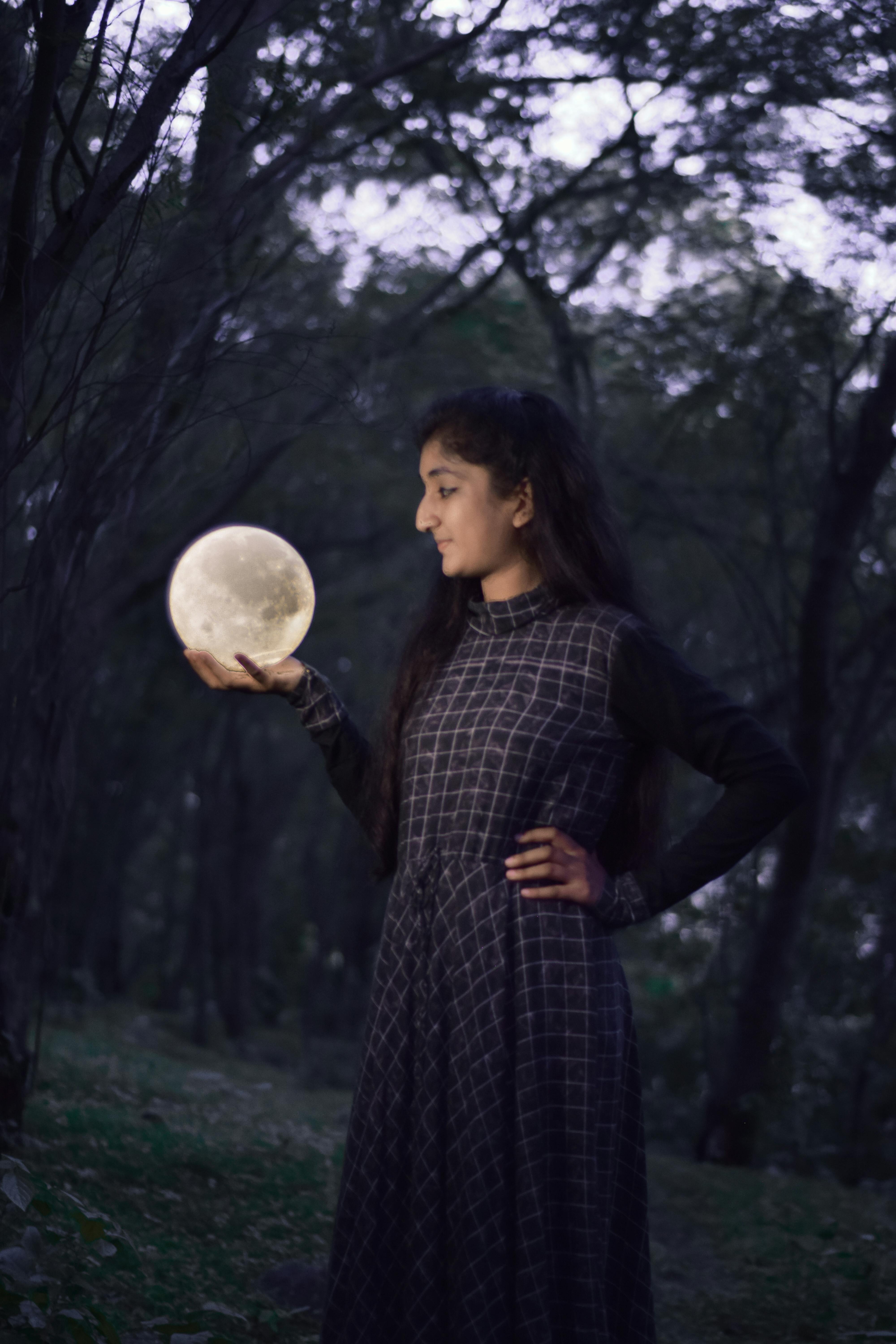 Moon Lamp Photos, Download The BEST Free Moon Lamp Stock Photos & HD Images