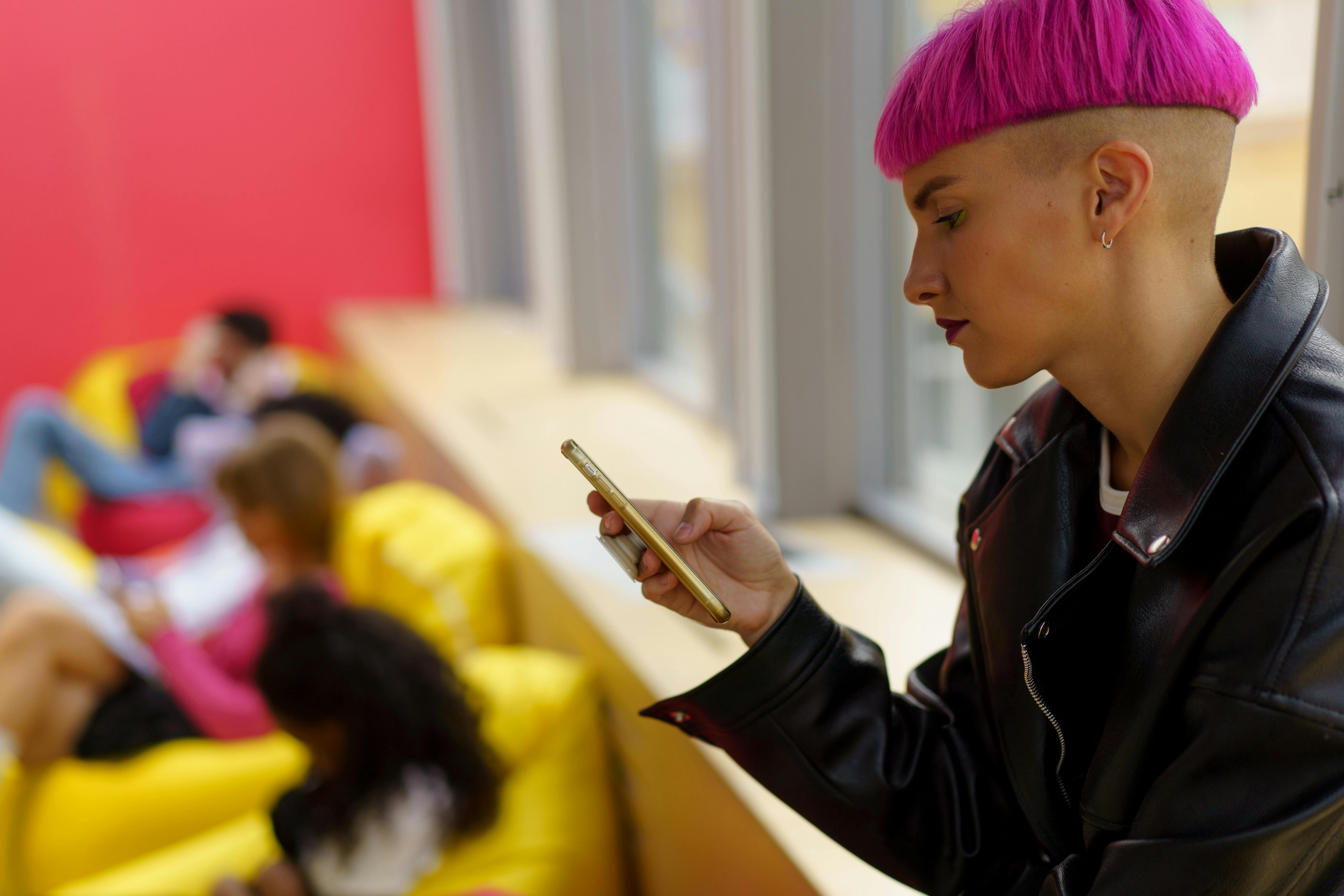 Photography of Women Using Mobile Phones · Free Stock Photo