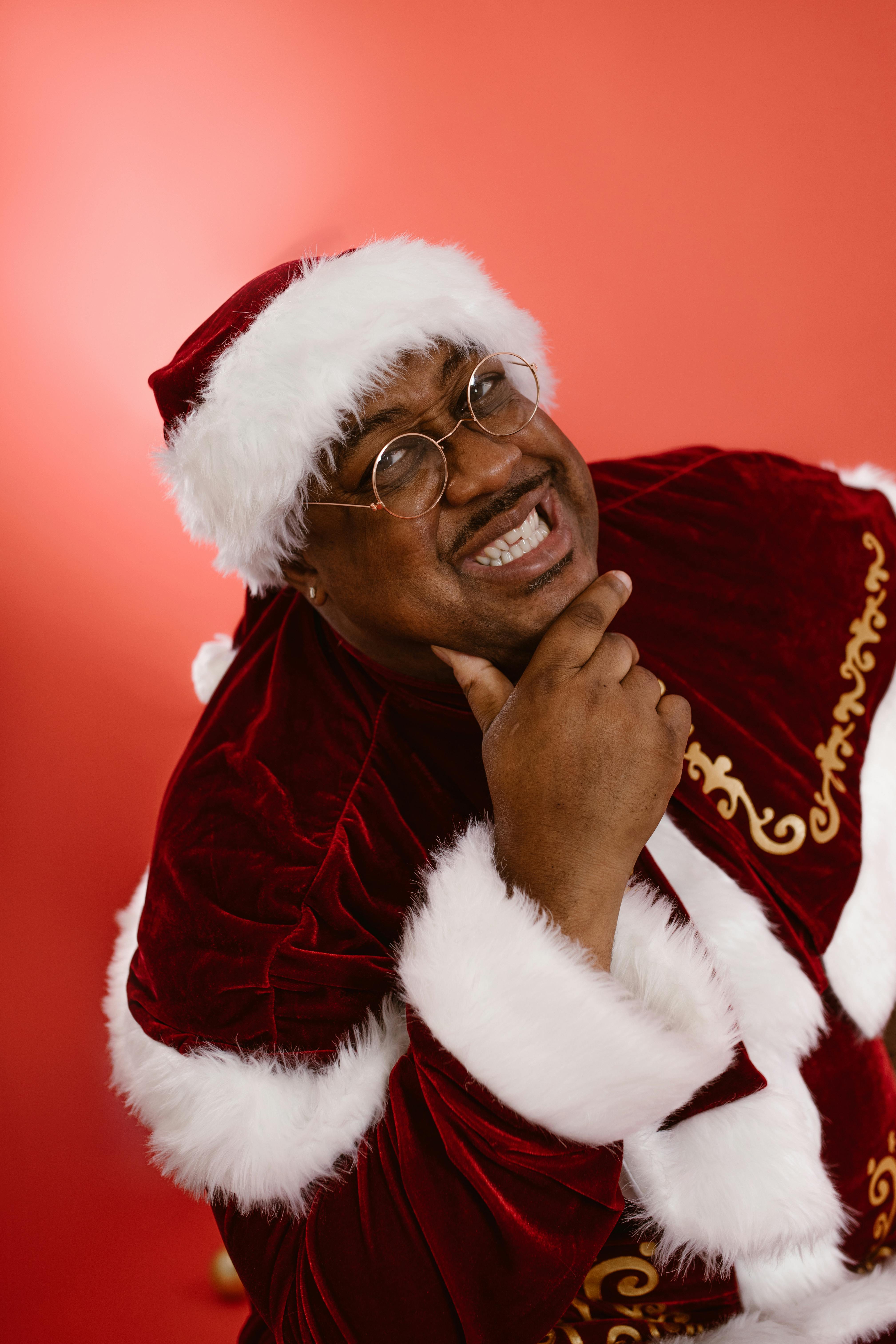 Black Santa H Photos, Download The BEST Free Black Santa H Stock Photos ...
