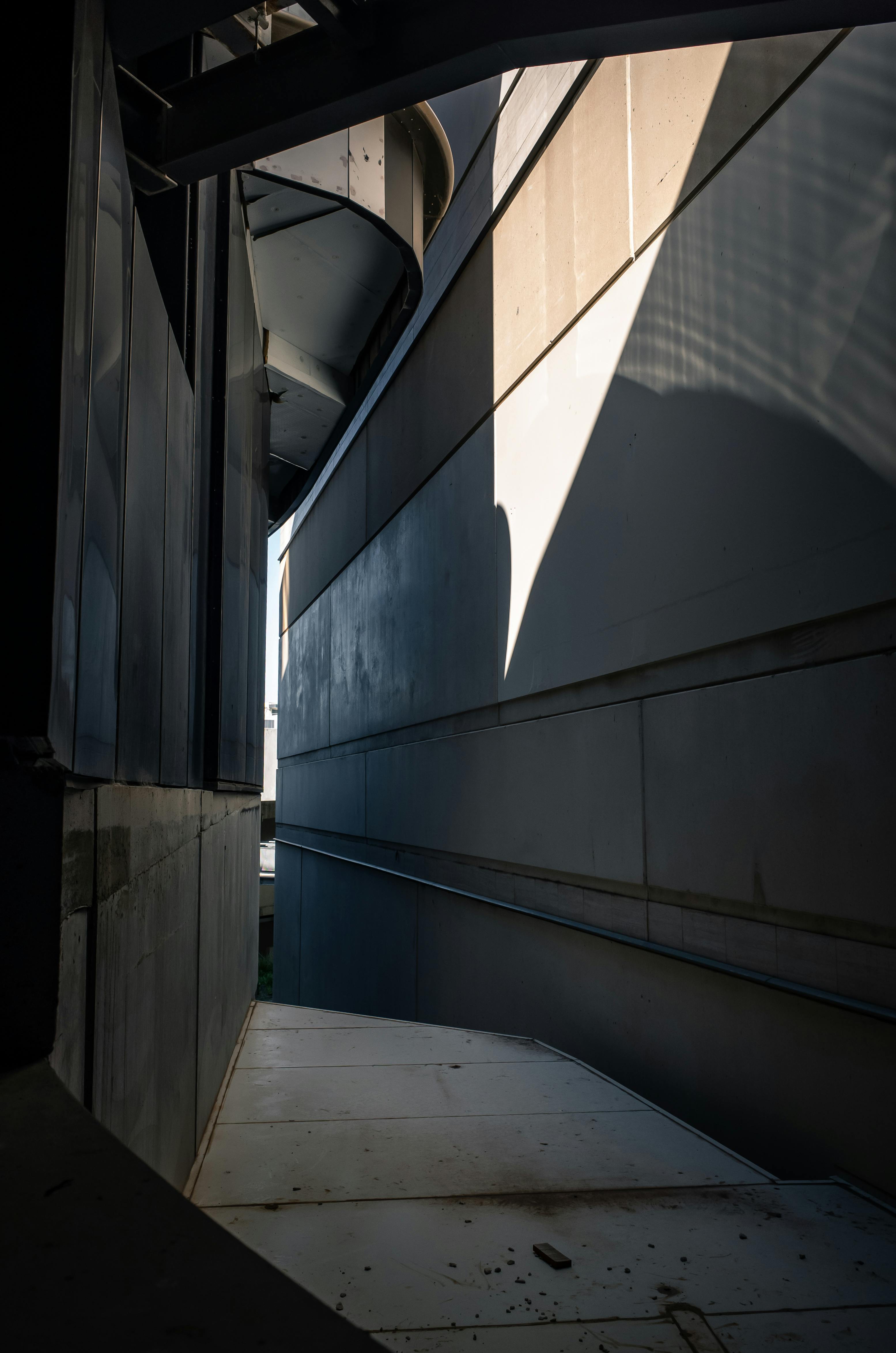 Sunlight and Shadow on Building · Free Stock Photo