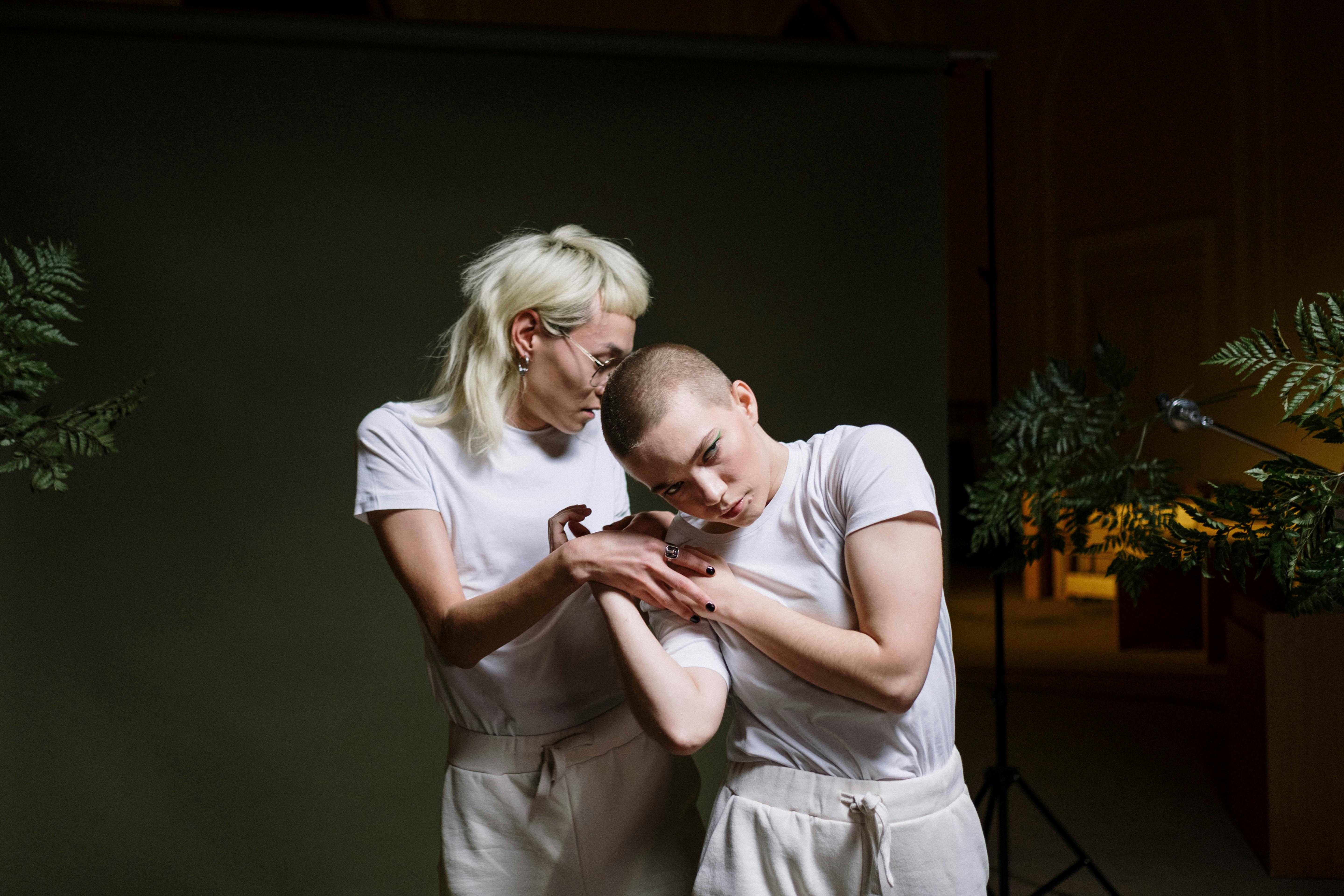 Actors Photos, Download The BEST Free Actors Stock Photos & HD Images