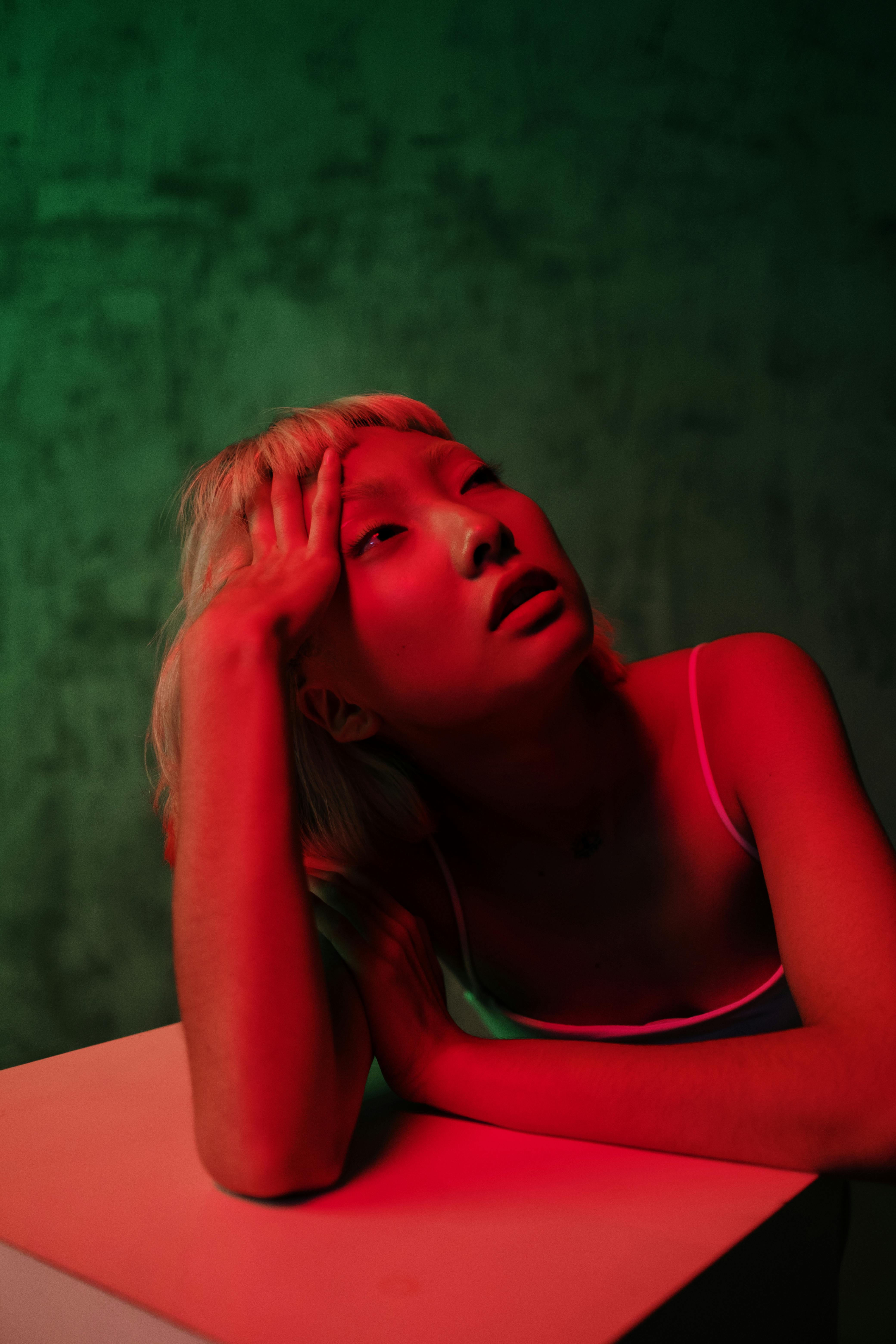 Face Poses Photos, Download The BEST Free Face Poses Stock Photos & HD ...