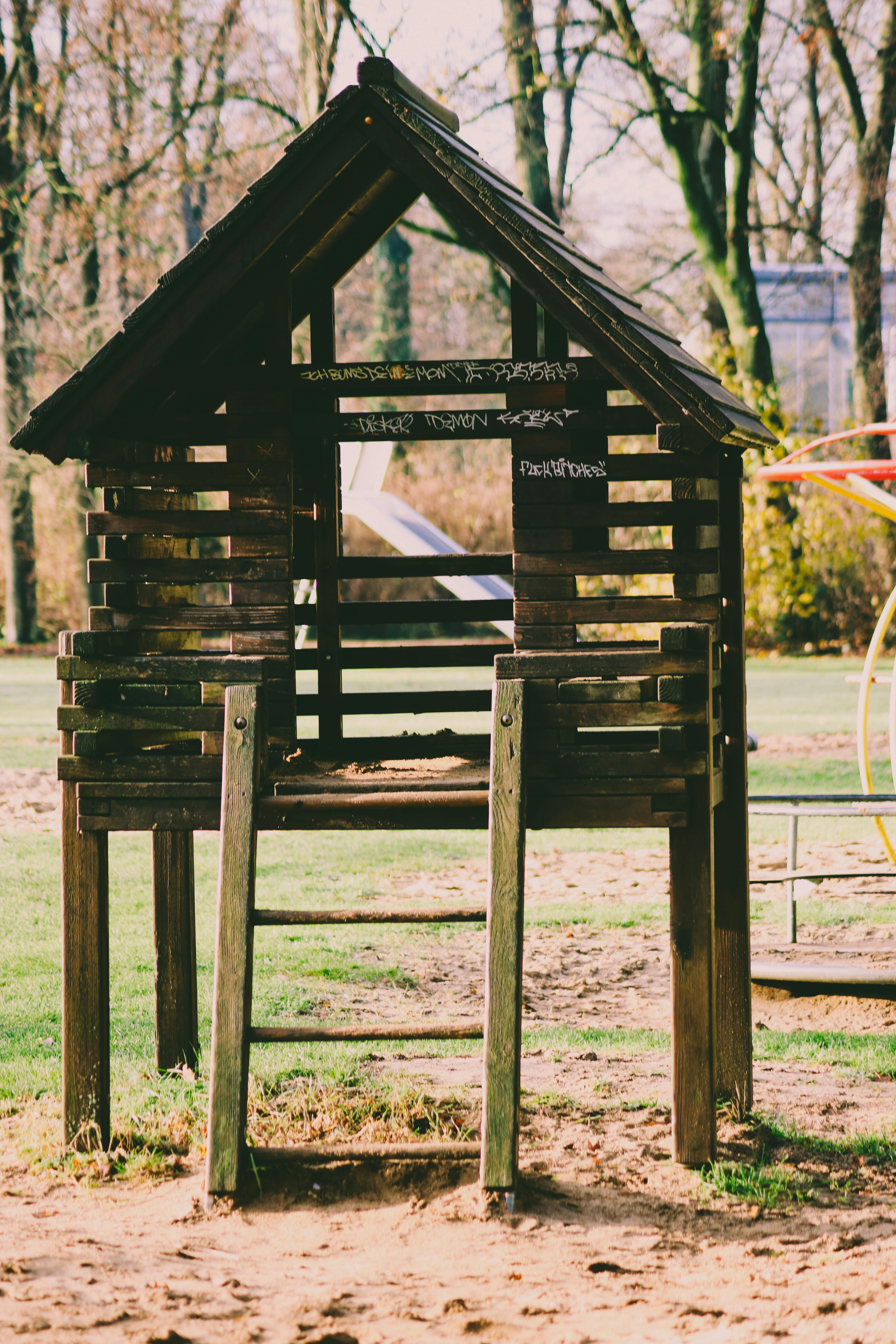 Wooden Green Shed and Trees · Free Stock Photo