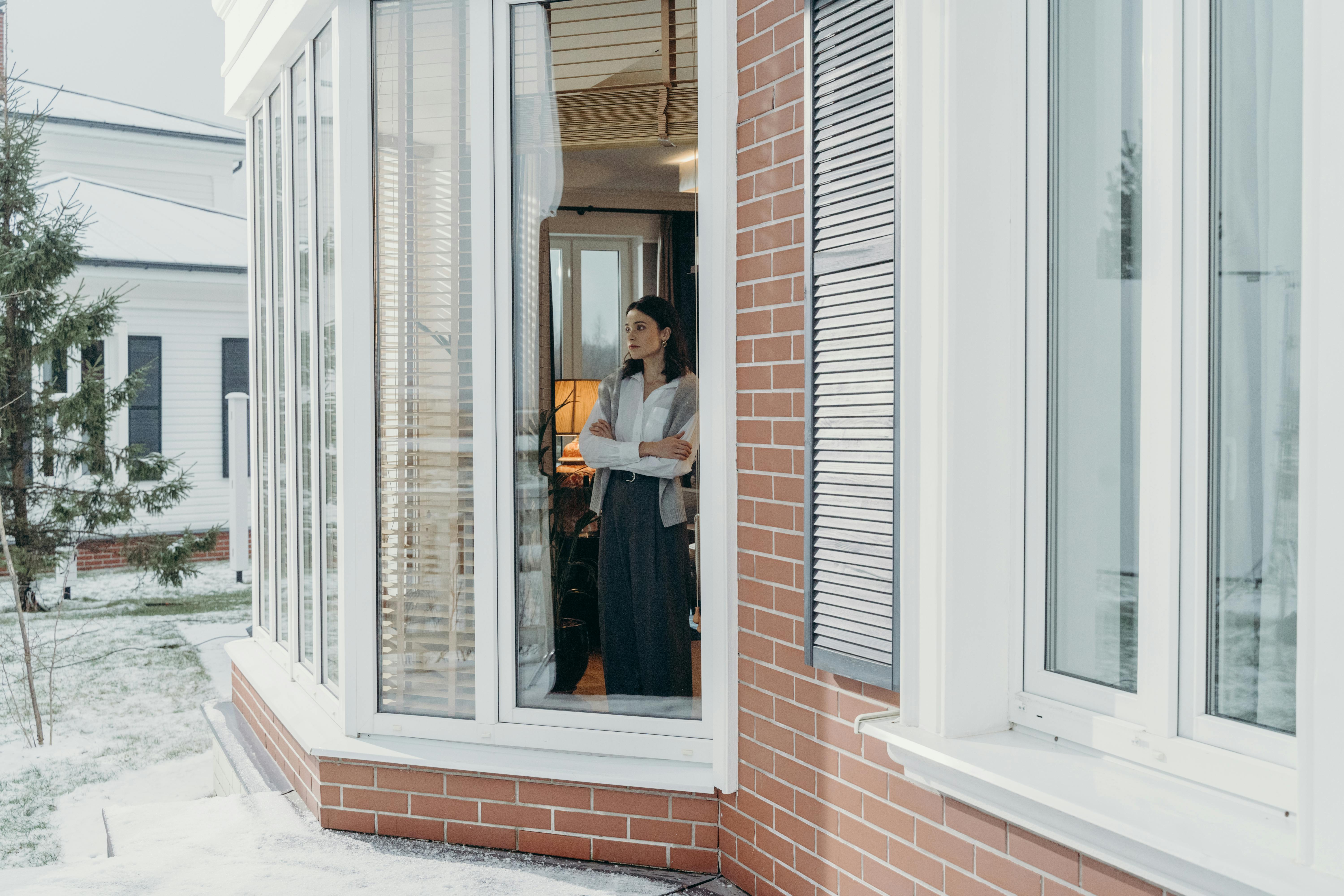 Looking Through Window Photos, Download The BEST Free Looking Through ...