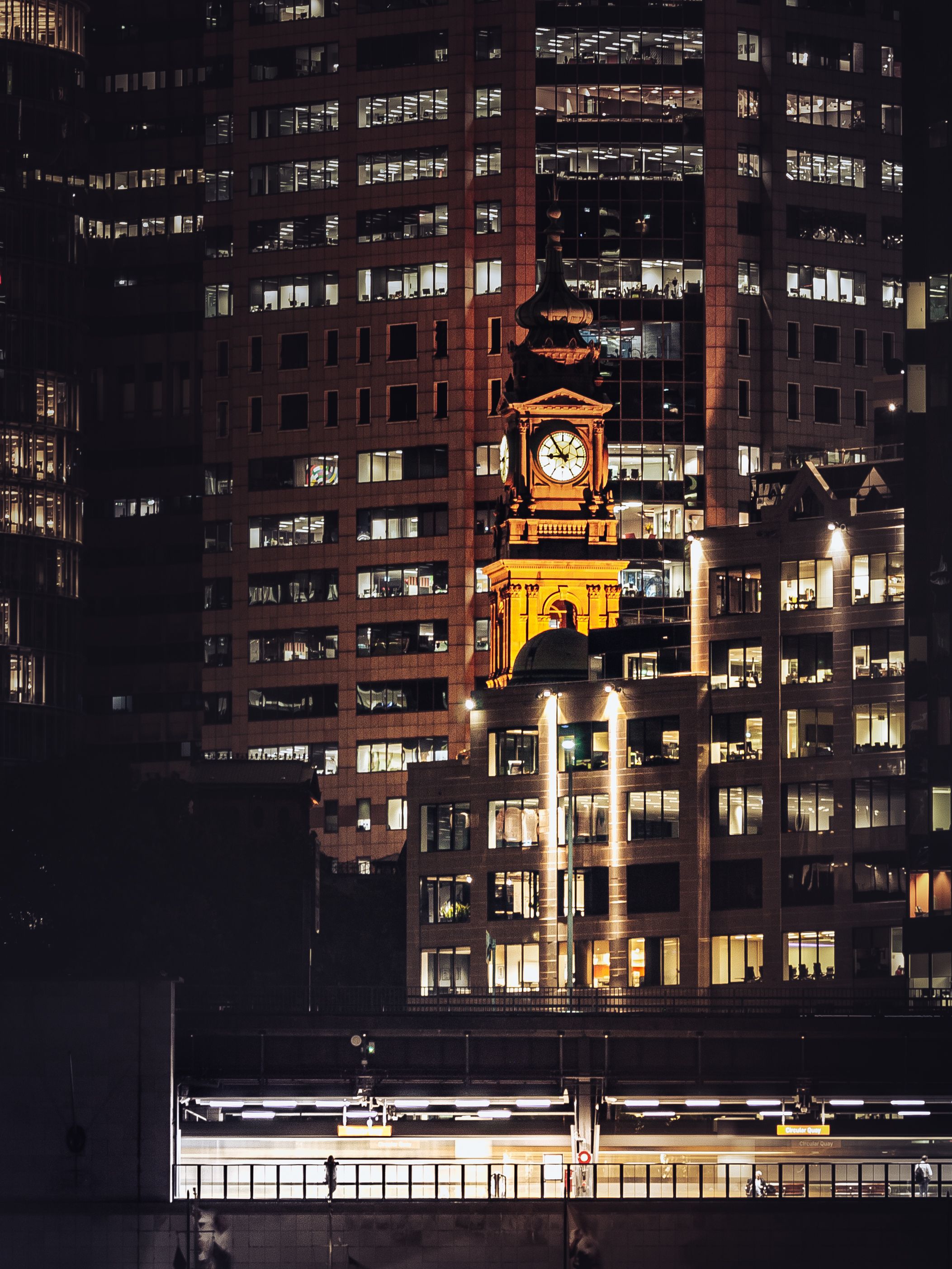 Brown and Black Clock Tower · Free Stock Photo