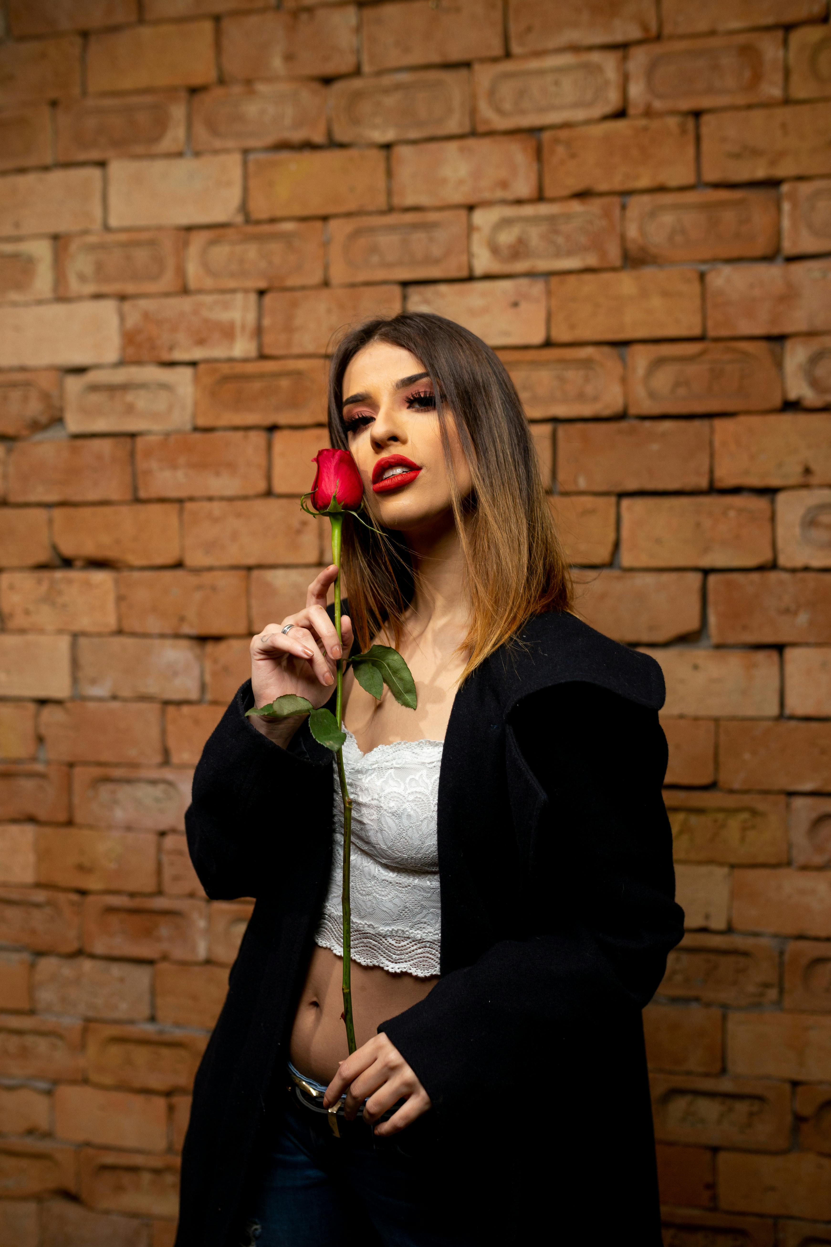 Rose Pose Photos, Download The BEST Free Rose Pose Stock Photos & HD Images