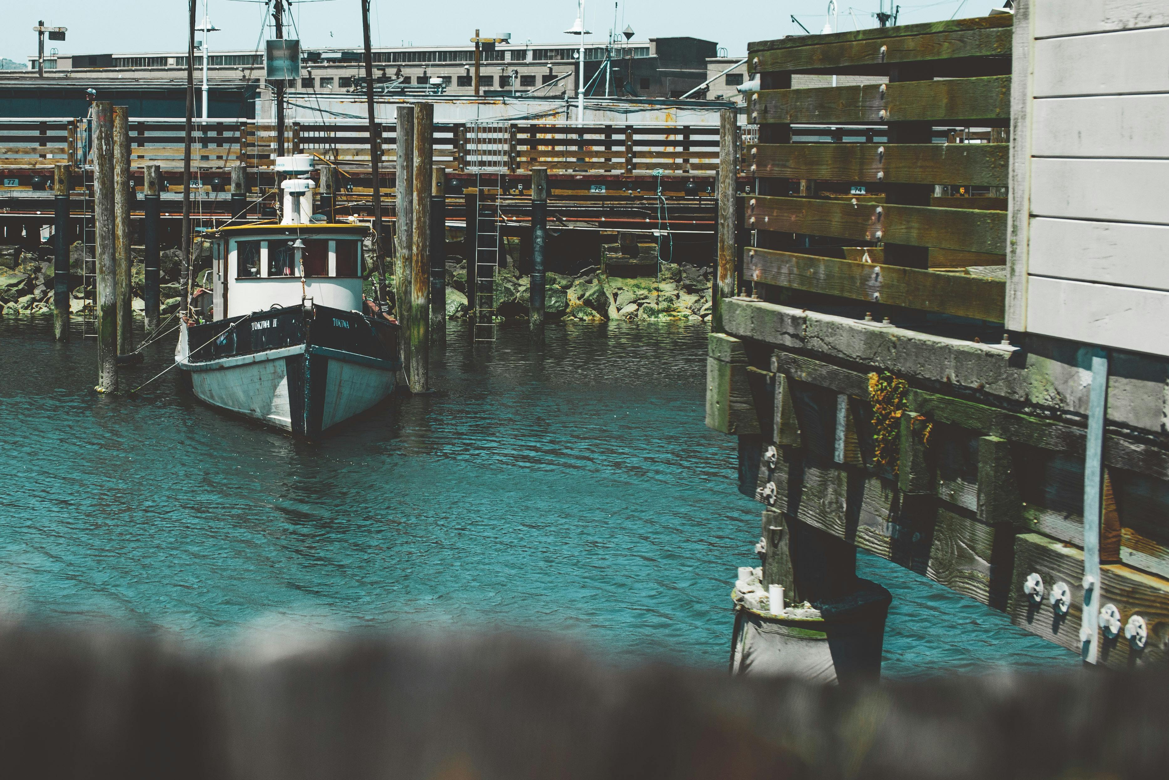 28+ Best Free Towing Stock Photos & Images · 100% Royalty-Free HD Downloads