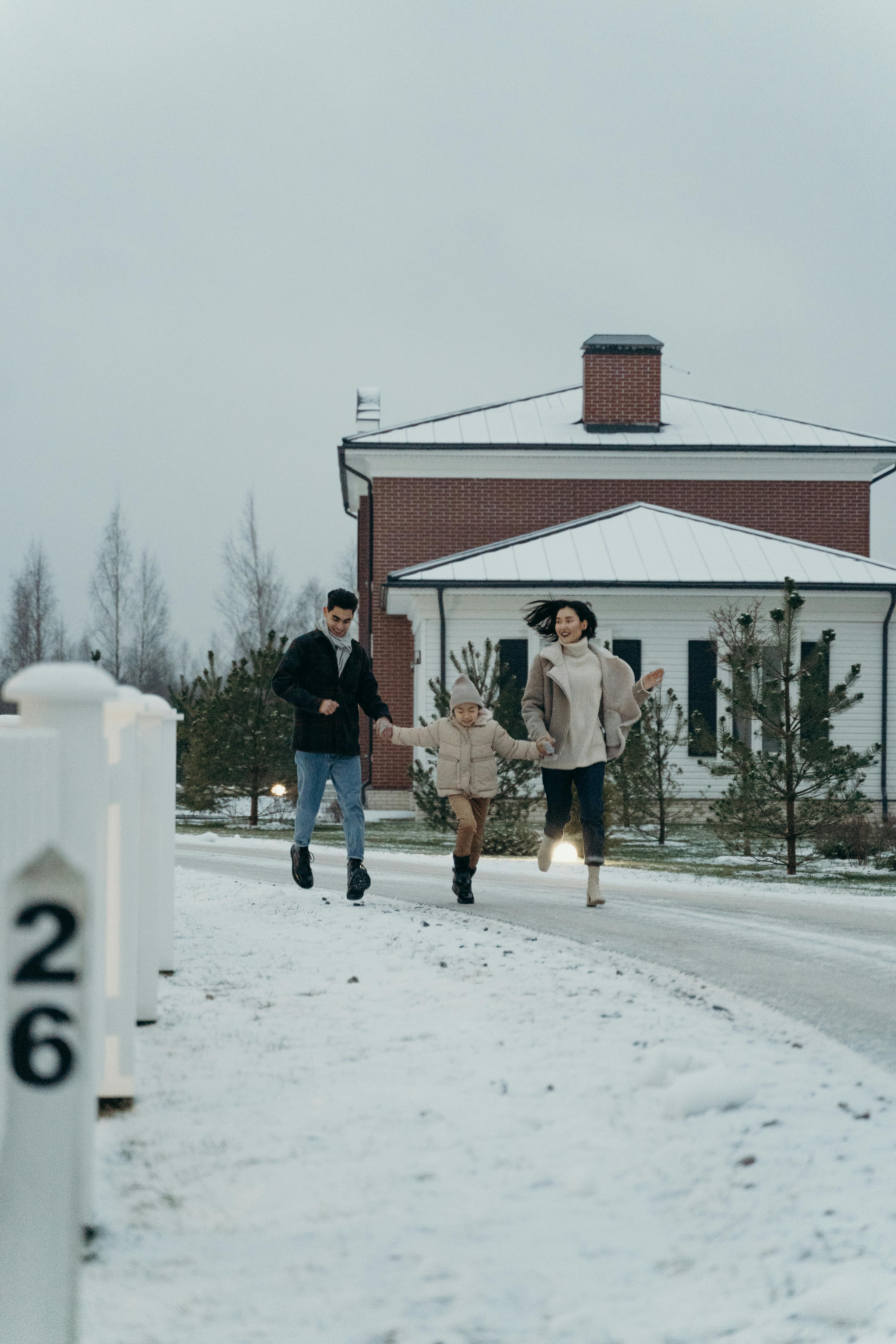 Man Running House Photos, Download The BEST Free Man Running House ...