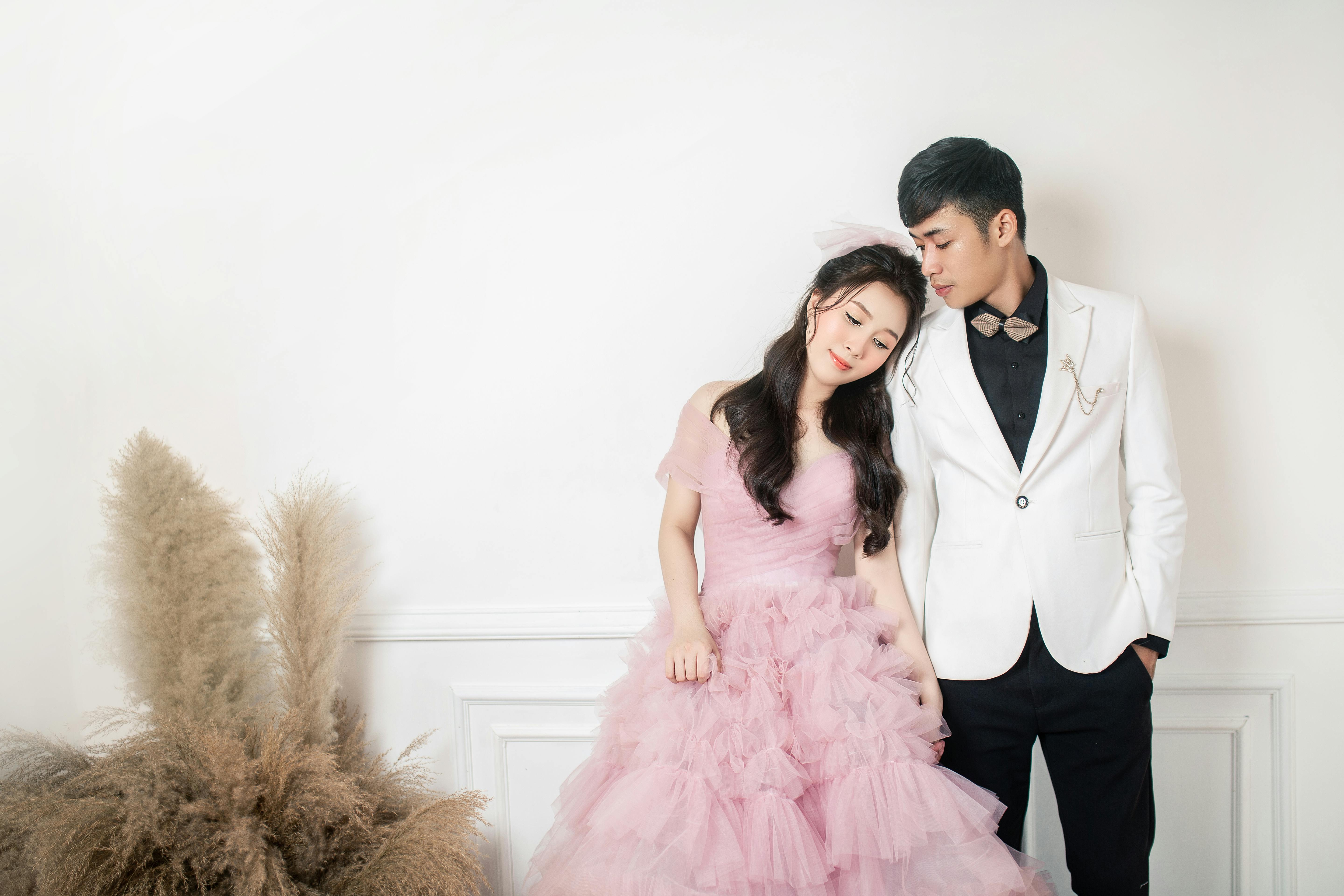 502,488+ Best Free Elegance woman Stock Photos & Images · 100% Royalty ...