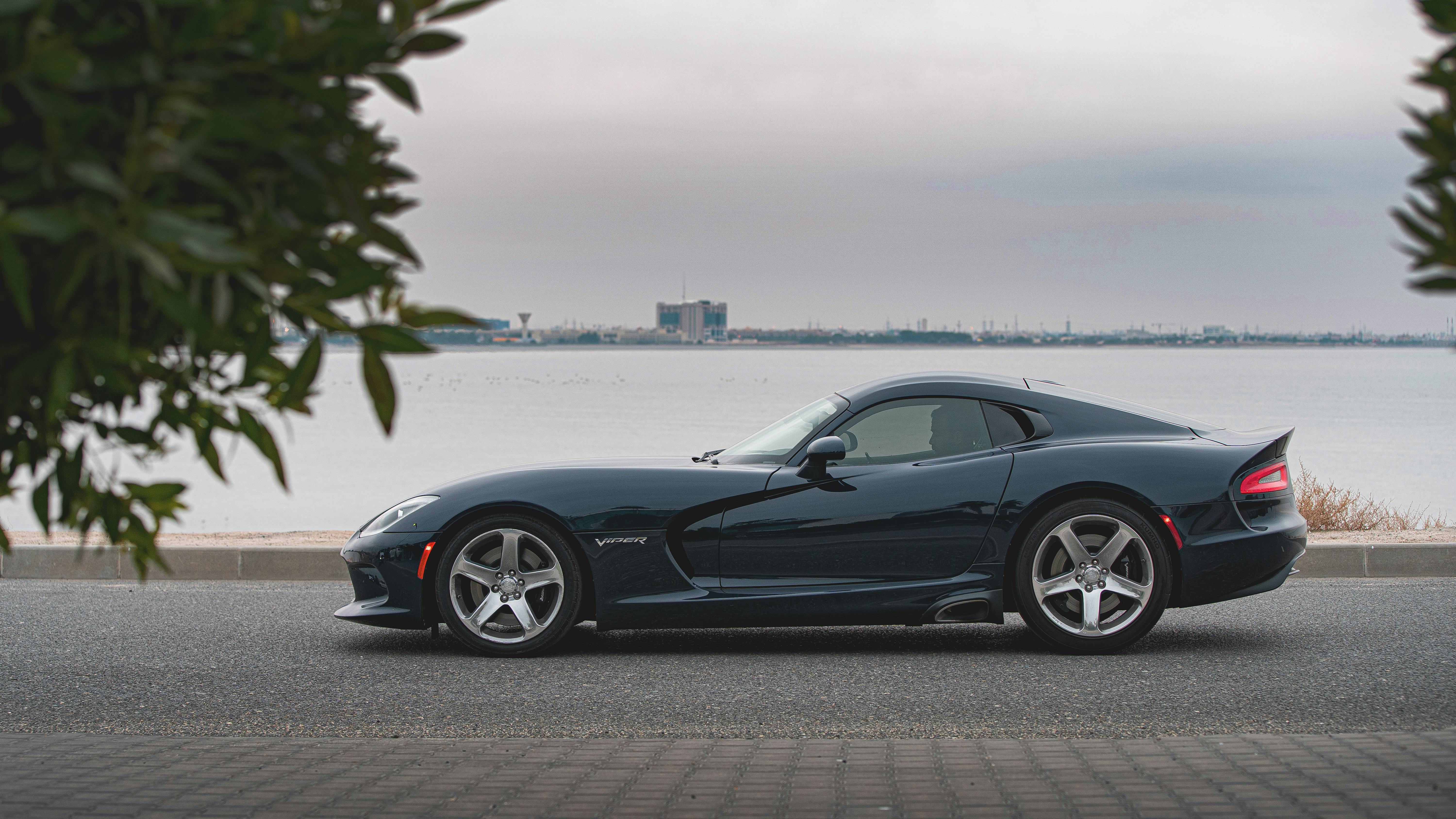 Black 2017 Dodge Viper SRT on the Road · Free Stock Photo