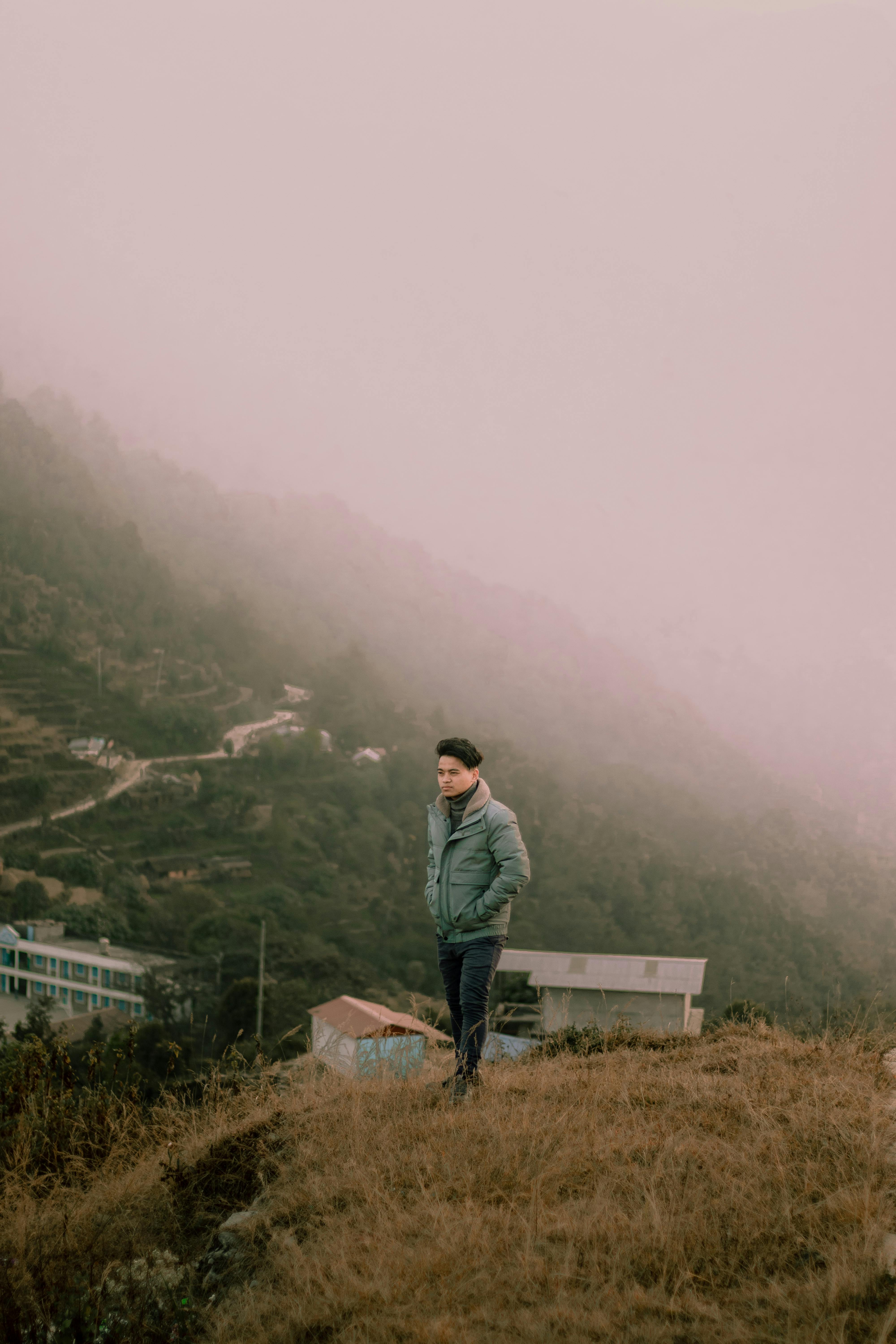 Man Standing 4k Photos, Download The BEST Free Man Standing 4k Stock ...