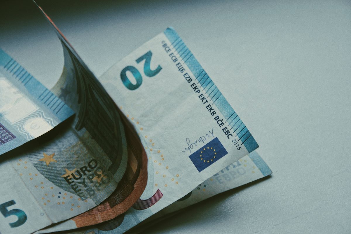 New Euro Notes Launch with Major Redesign Soon