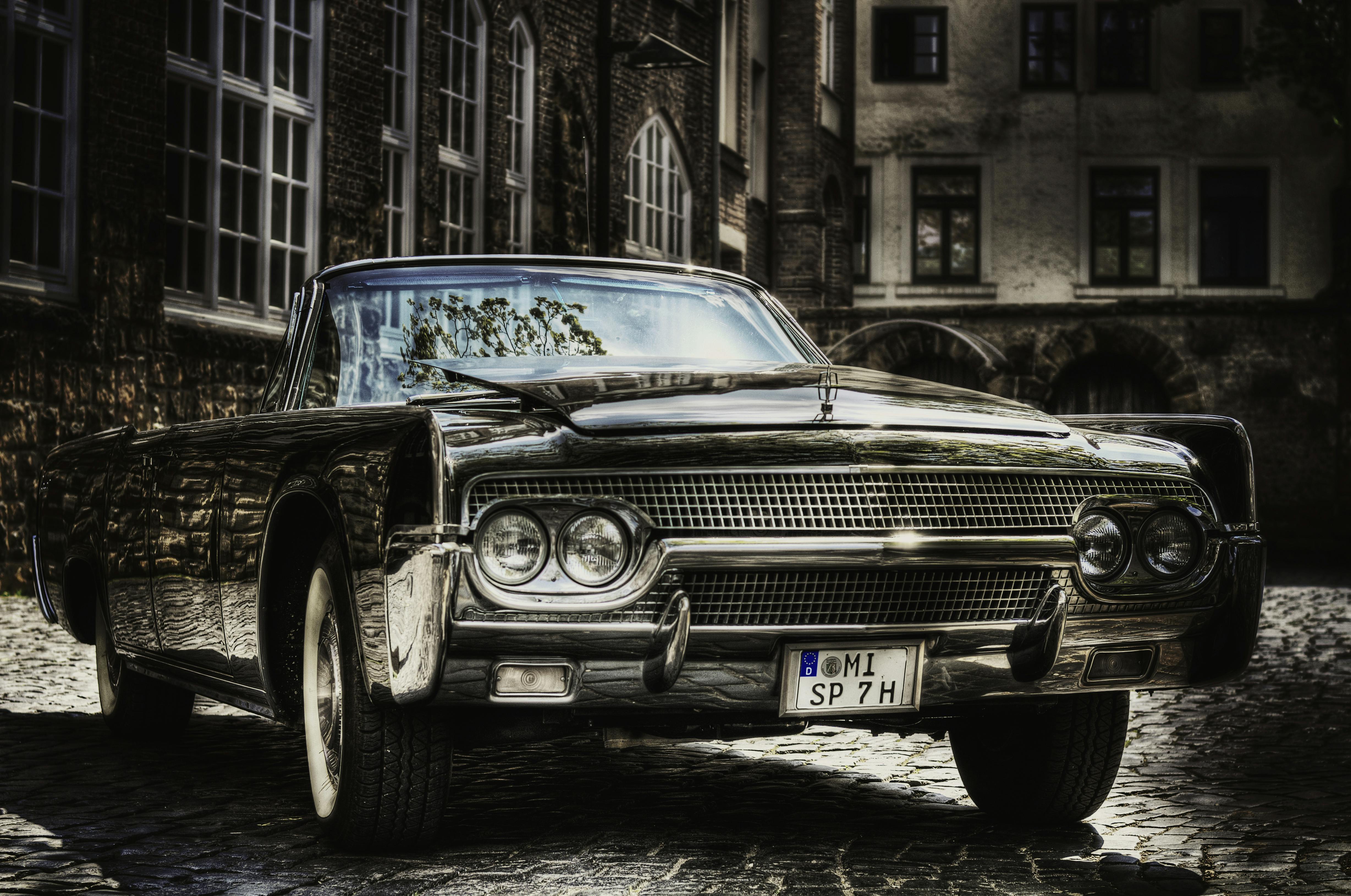 Oldtimer Vintage Car · Free Stock Photo